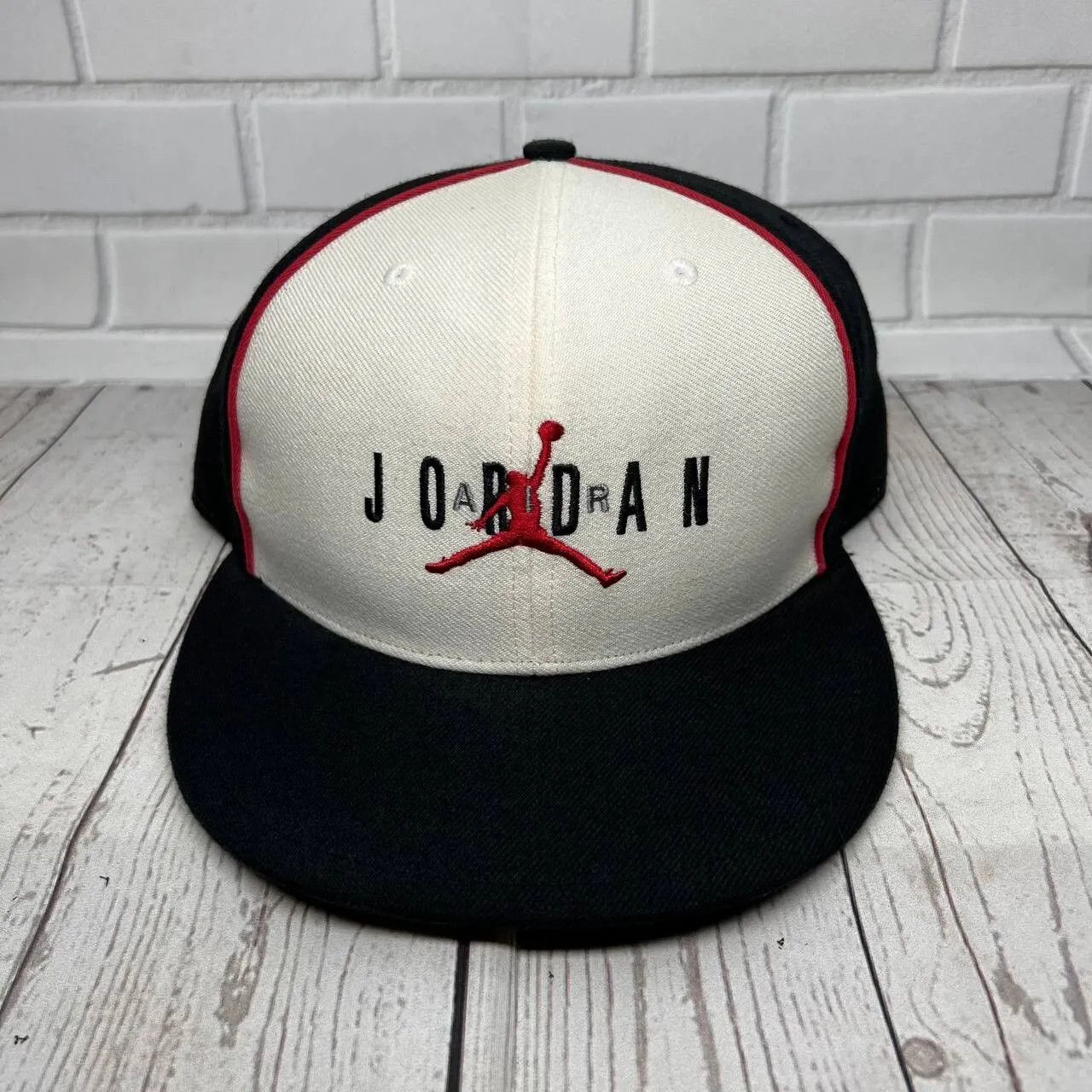 Jordan Brand Air Jordan 7 1/8 Jumpman Hat Fitted Cap White Black Men ...