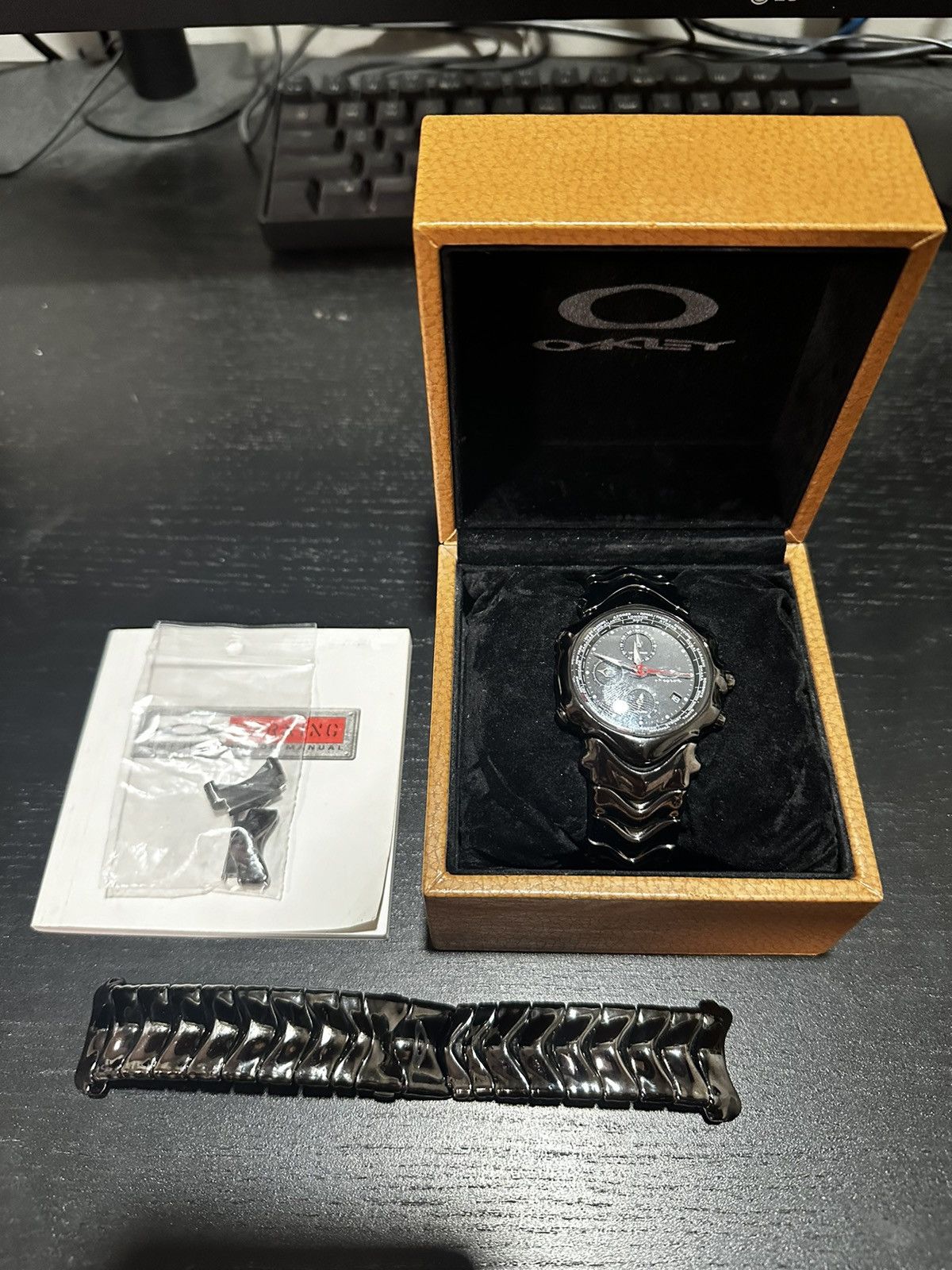 Vintage Rare 2003 Oakley GMT Stealth Black Chronograph | Grailed