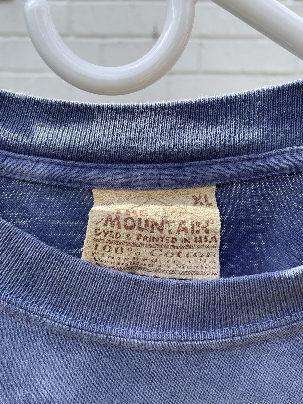 The Mountain Sick as Frick 90s Wolf Shirt | Grailed
