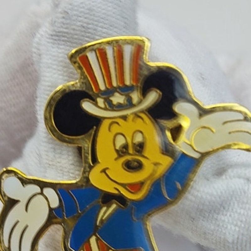 Disney Disney Kodak '89 Vintage Mickey Mouse Uncle Sam Pin | Grailed