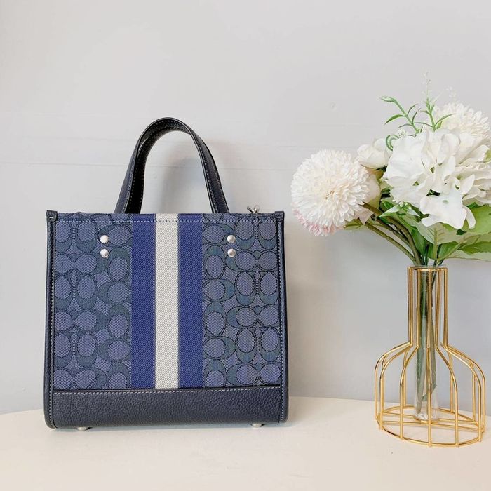 Coach Coach C8417 Dempsey Tote 22 In Signature Jacquard With Strip ...