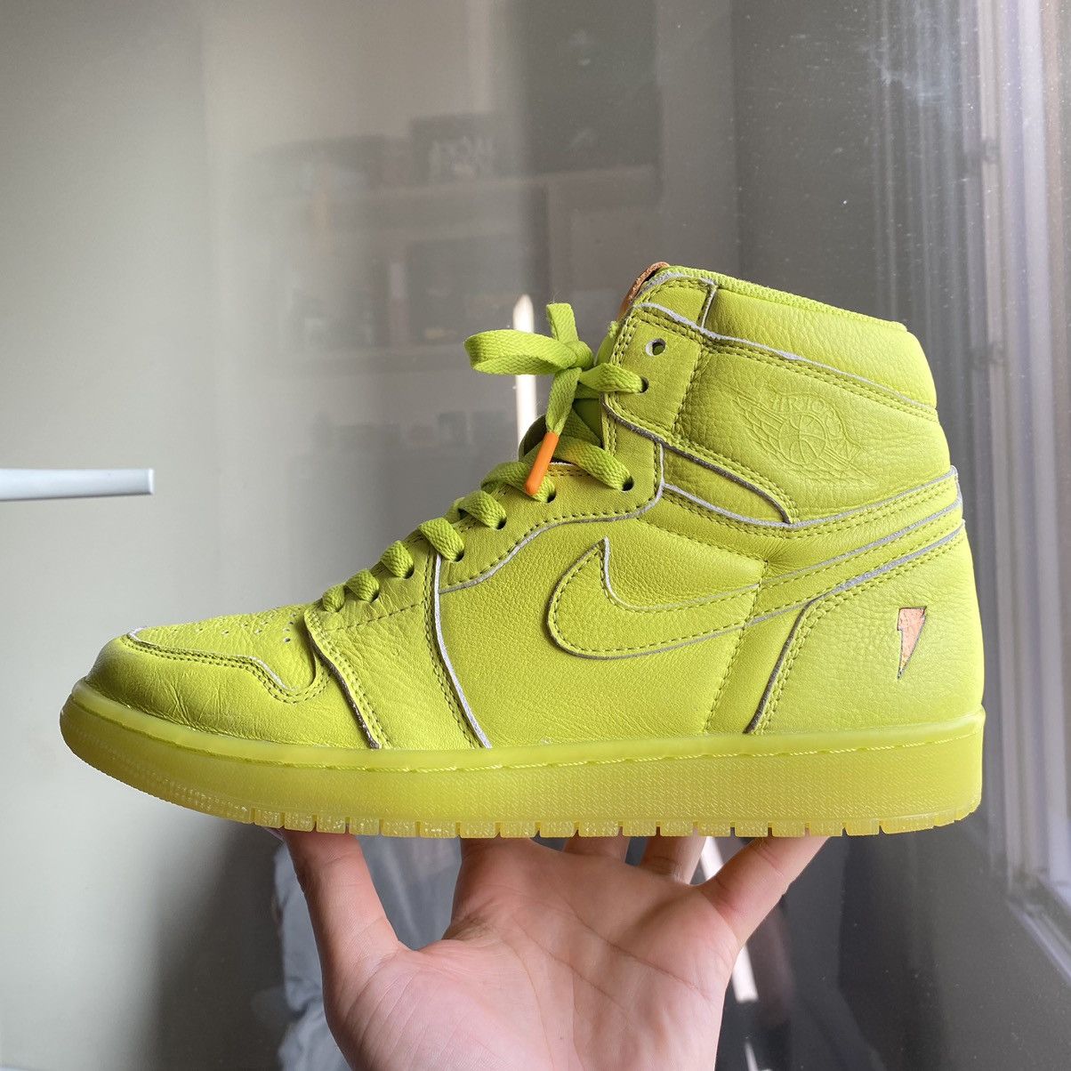 Nike Air Jordan 1 Retro High Gatorade Cyber | Grailed