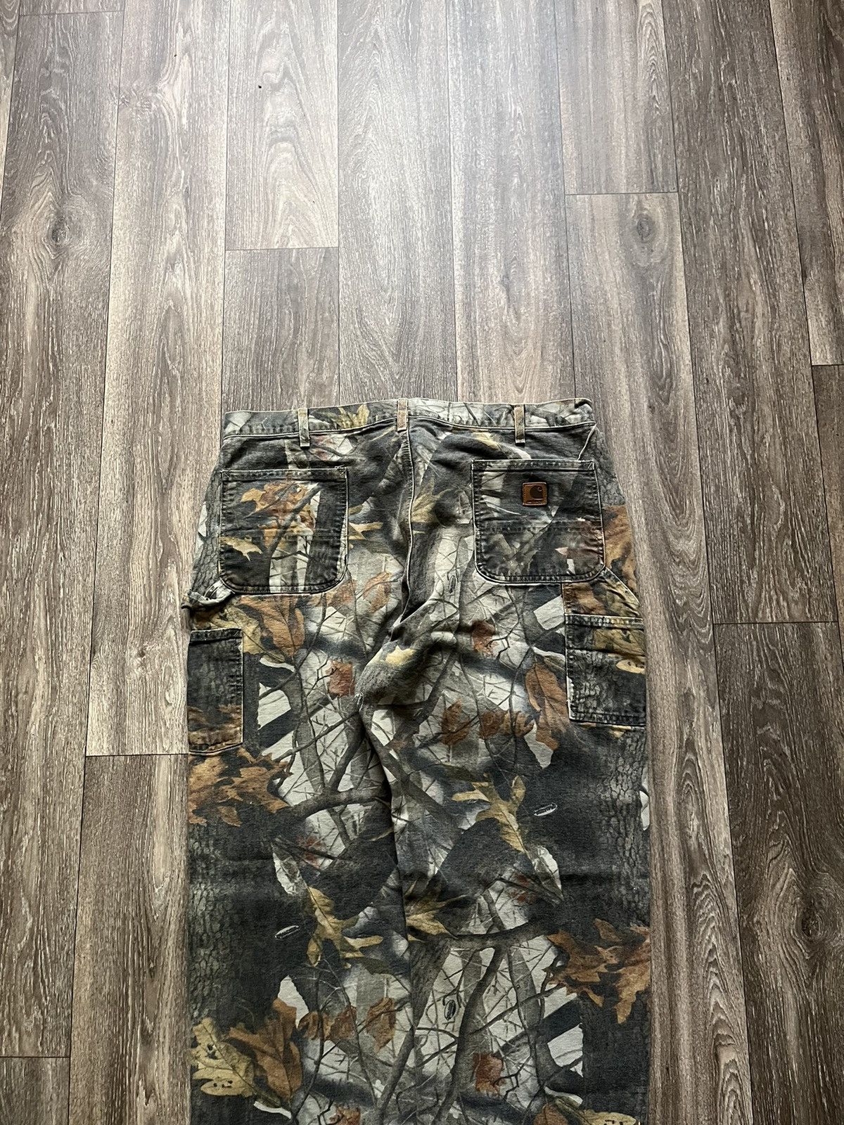 Carhartt × Streetwear × Vintage Vintage Carhartt Realtree Camo Pants ...