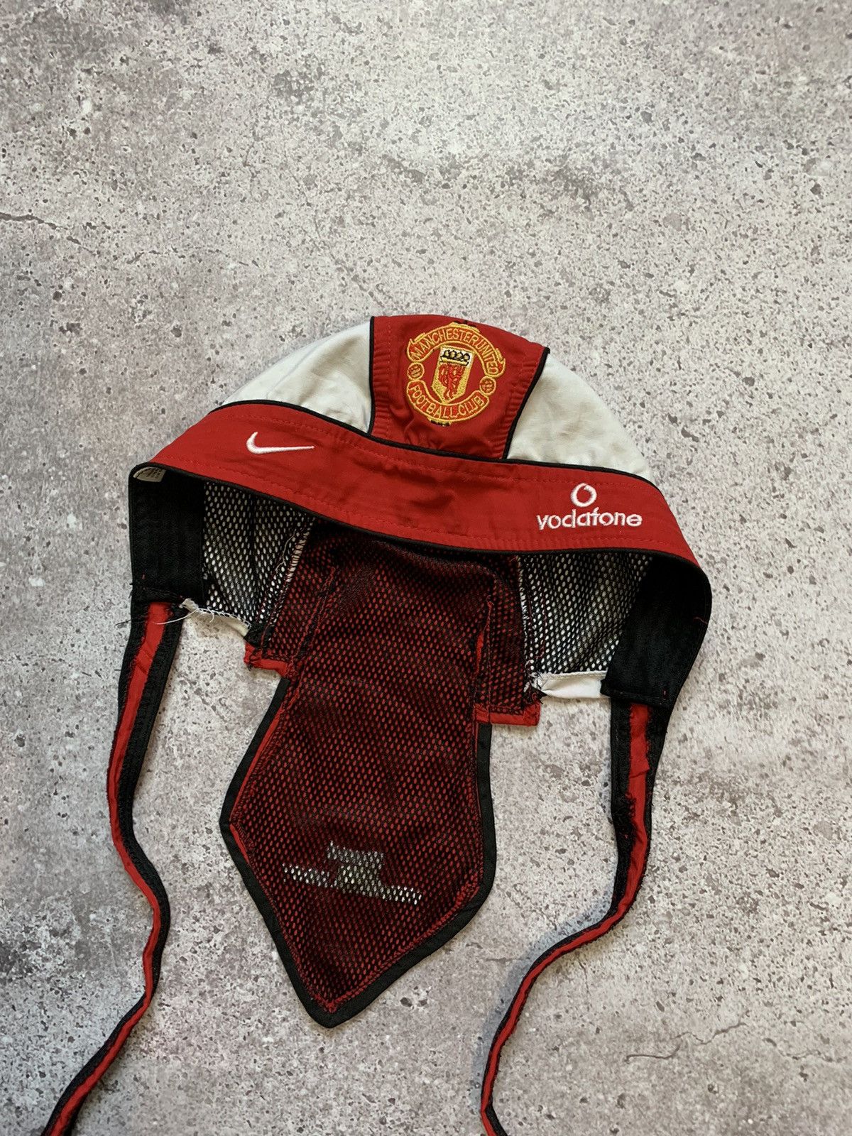 Nike × Streetwear Y2K Nike Du Rag Manchester United Mini Swoosh Bandana ...