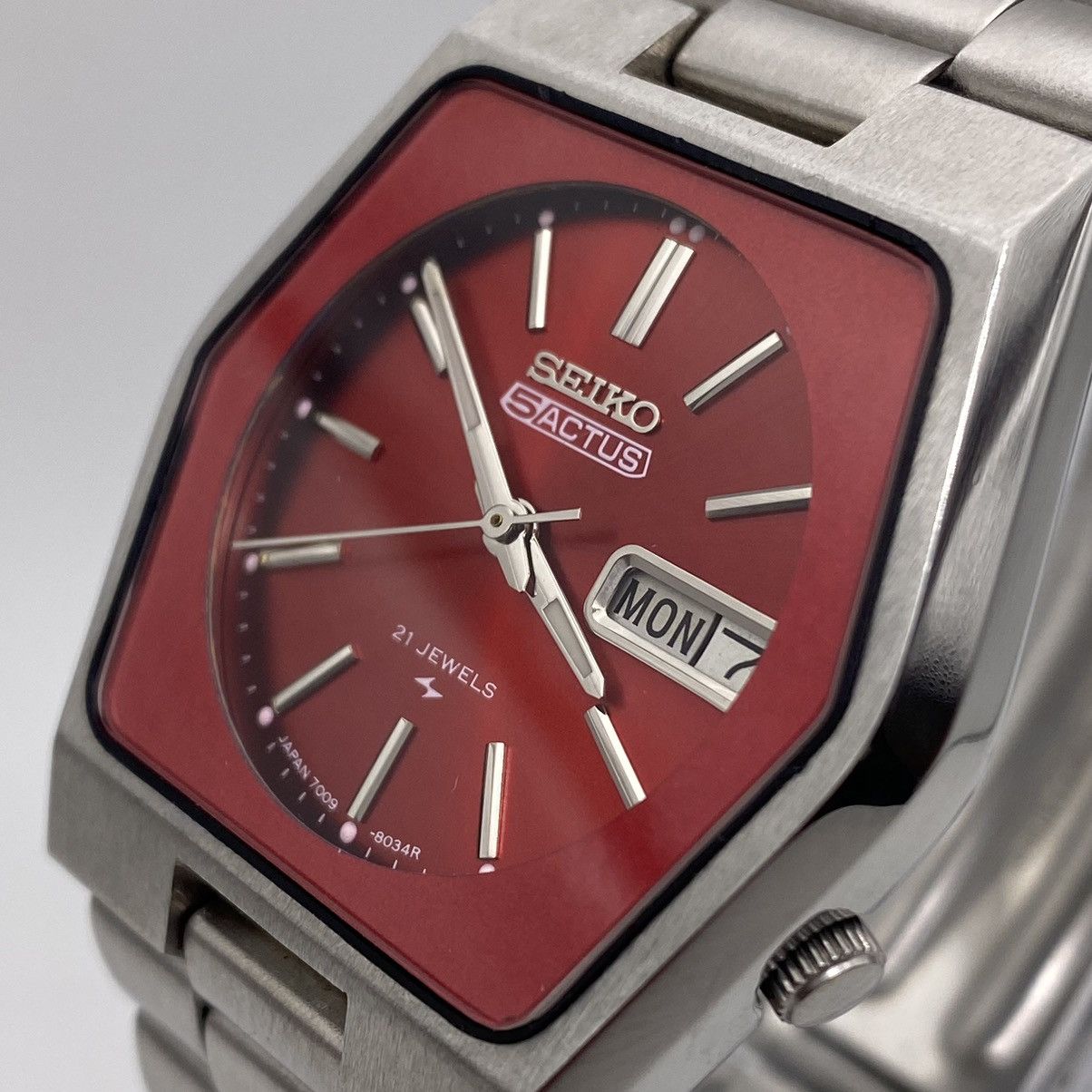 Vintage Seiko 5 Automatic 6309 Red Dial Meme Wristwatch | Grailed