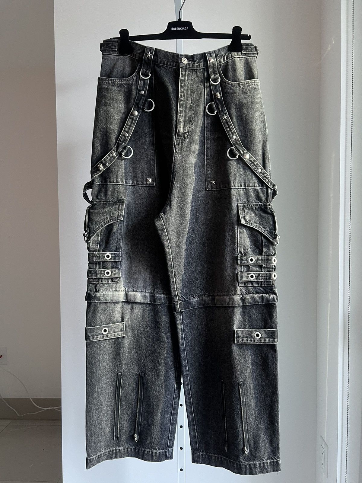 Balenciaga BALENCIAGA SPRING 22 ‘CLONES’ RAVER BAGGY DENIM PANTS | Grailed