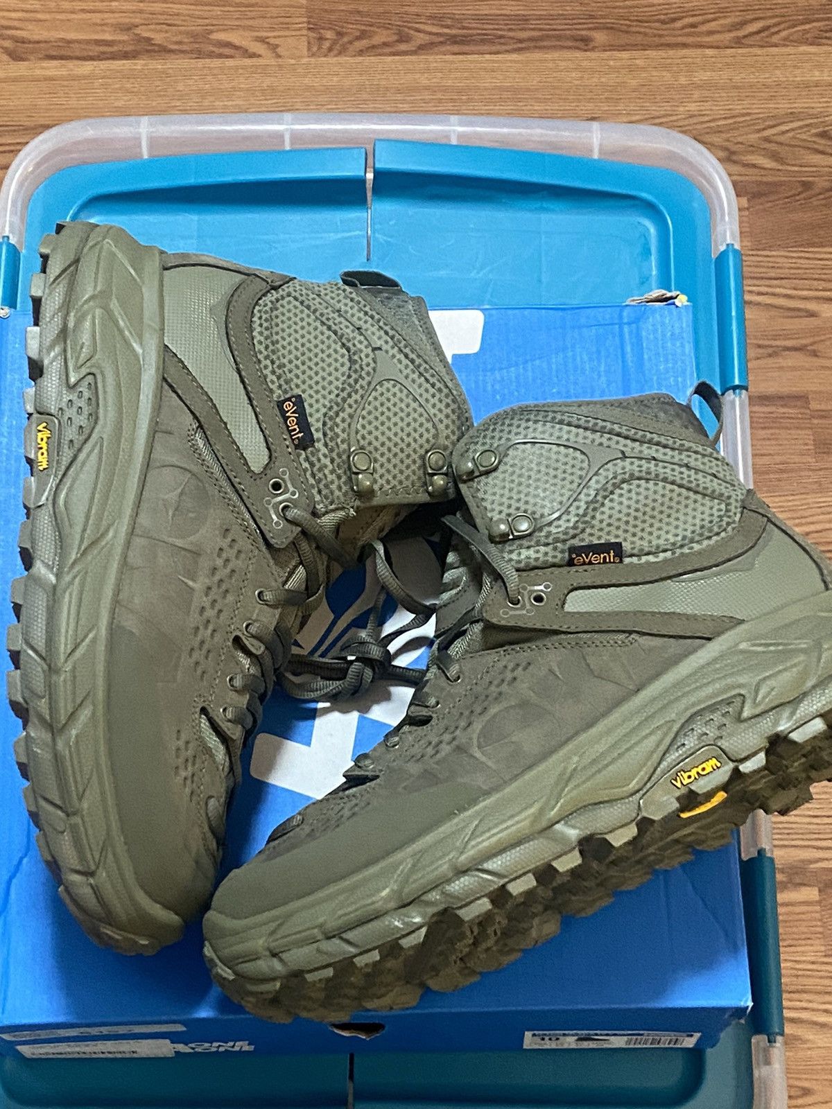 Hoka One One Hoka tor ultra hi eVent model | Grailed