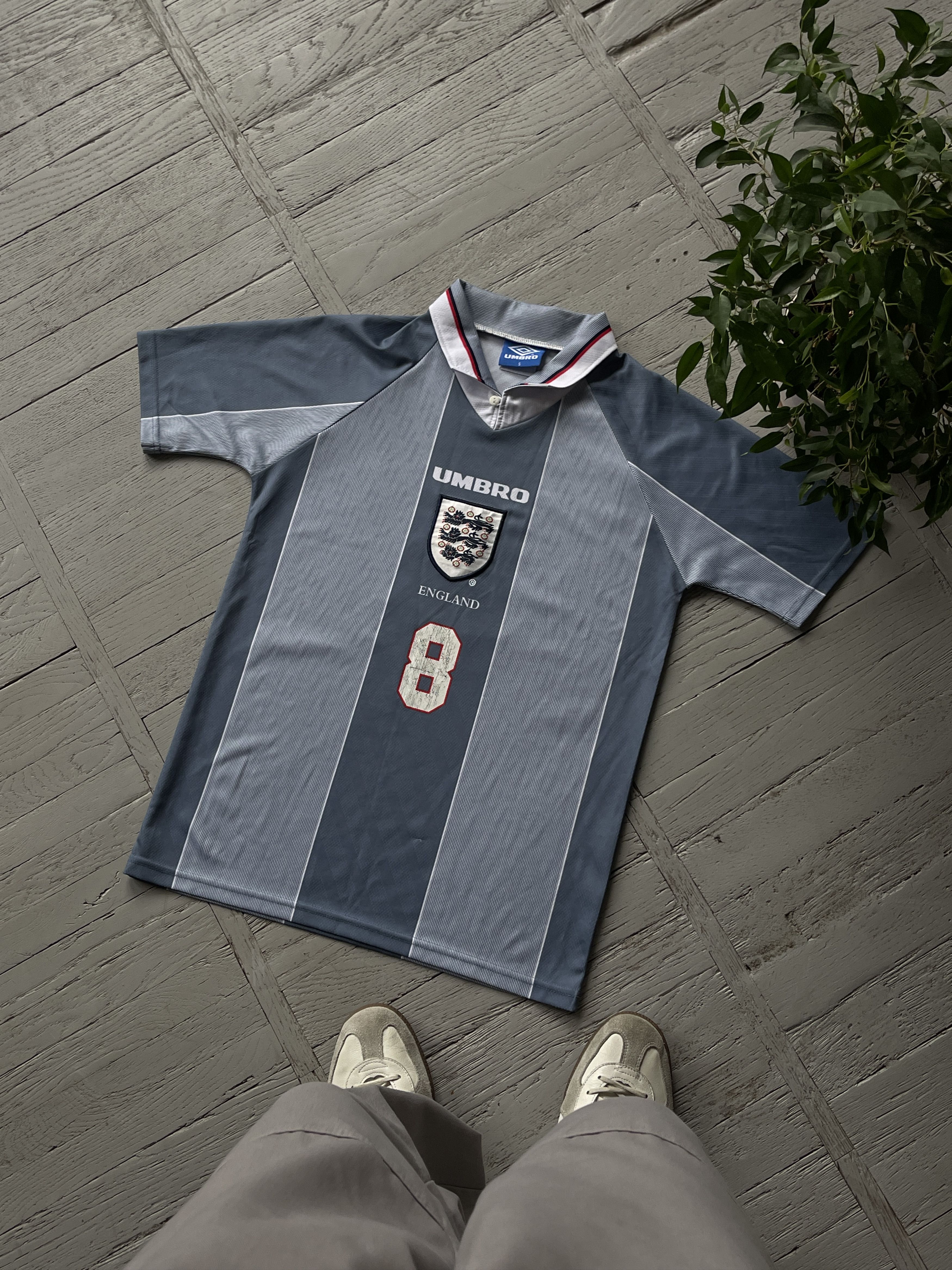 Vintage Vintage 90s England Gascoigne 8 Football Tee Shirt | Grailed