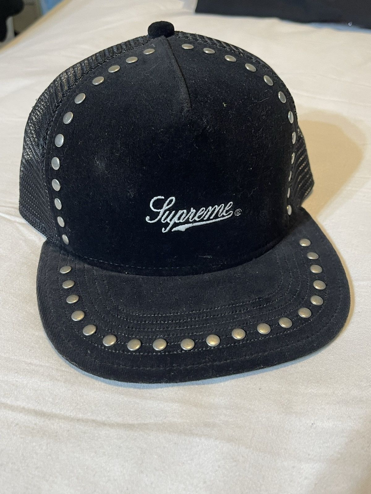 Supreme Supreme velvet studded snapback hat 5 panel | Grailed