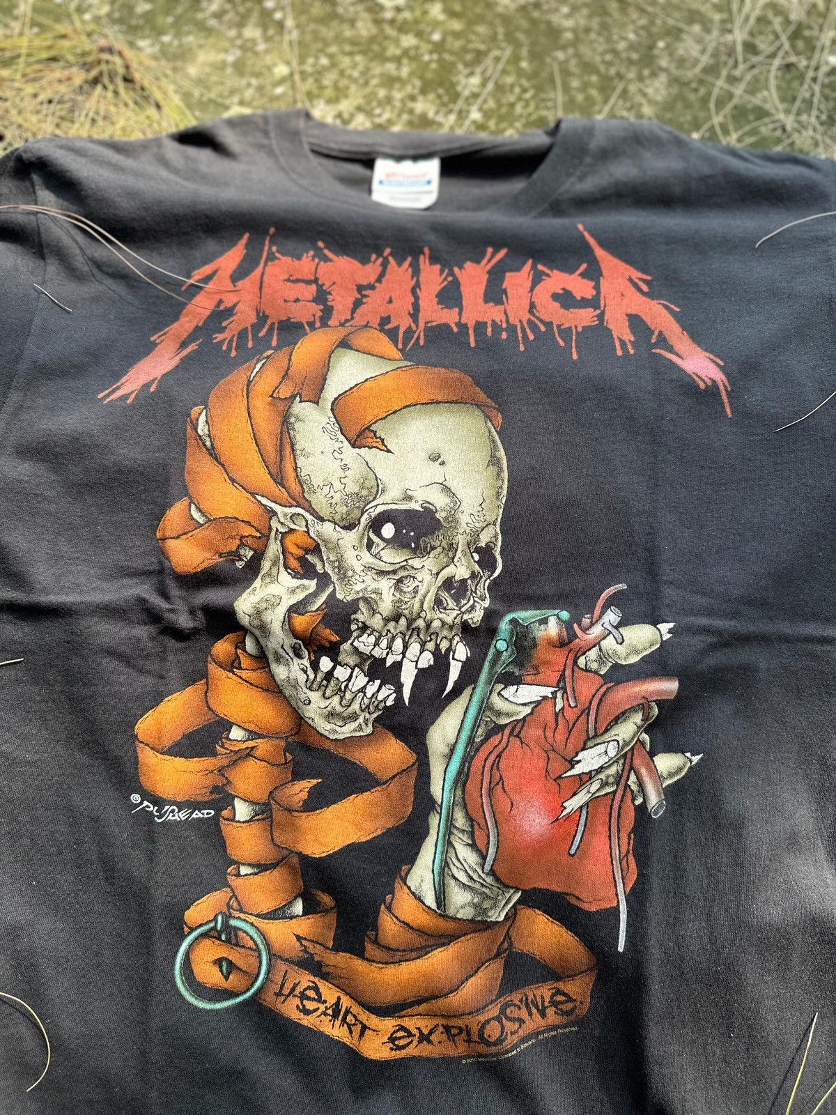 Band Tees × Rare METALLICA HEART EXPLOSIVE | Grailed