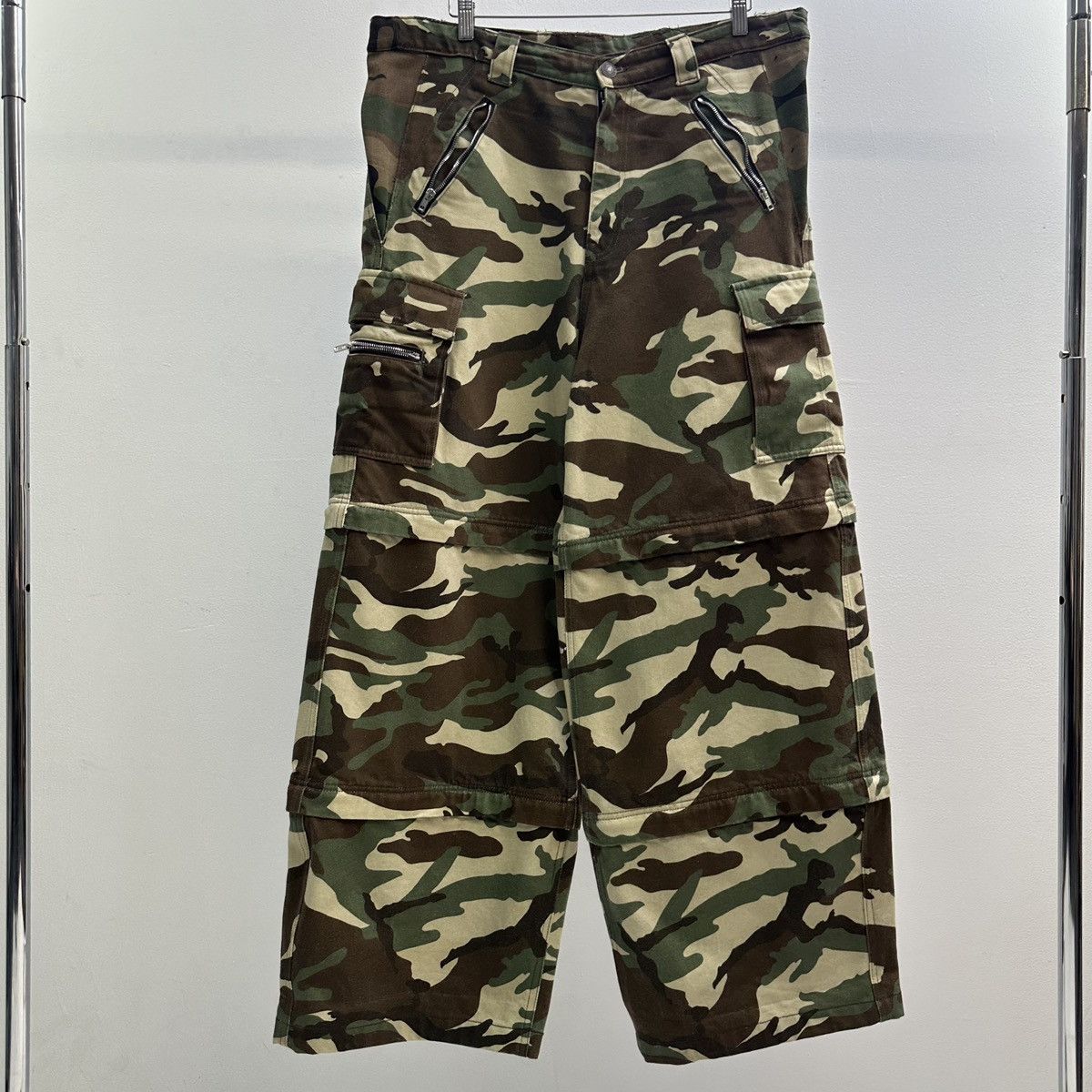 Vetements Vetements Camo Transformer Pants | Grailed