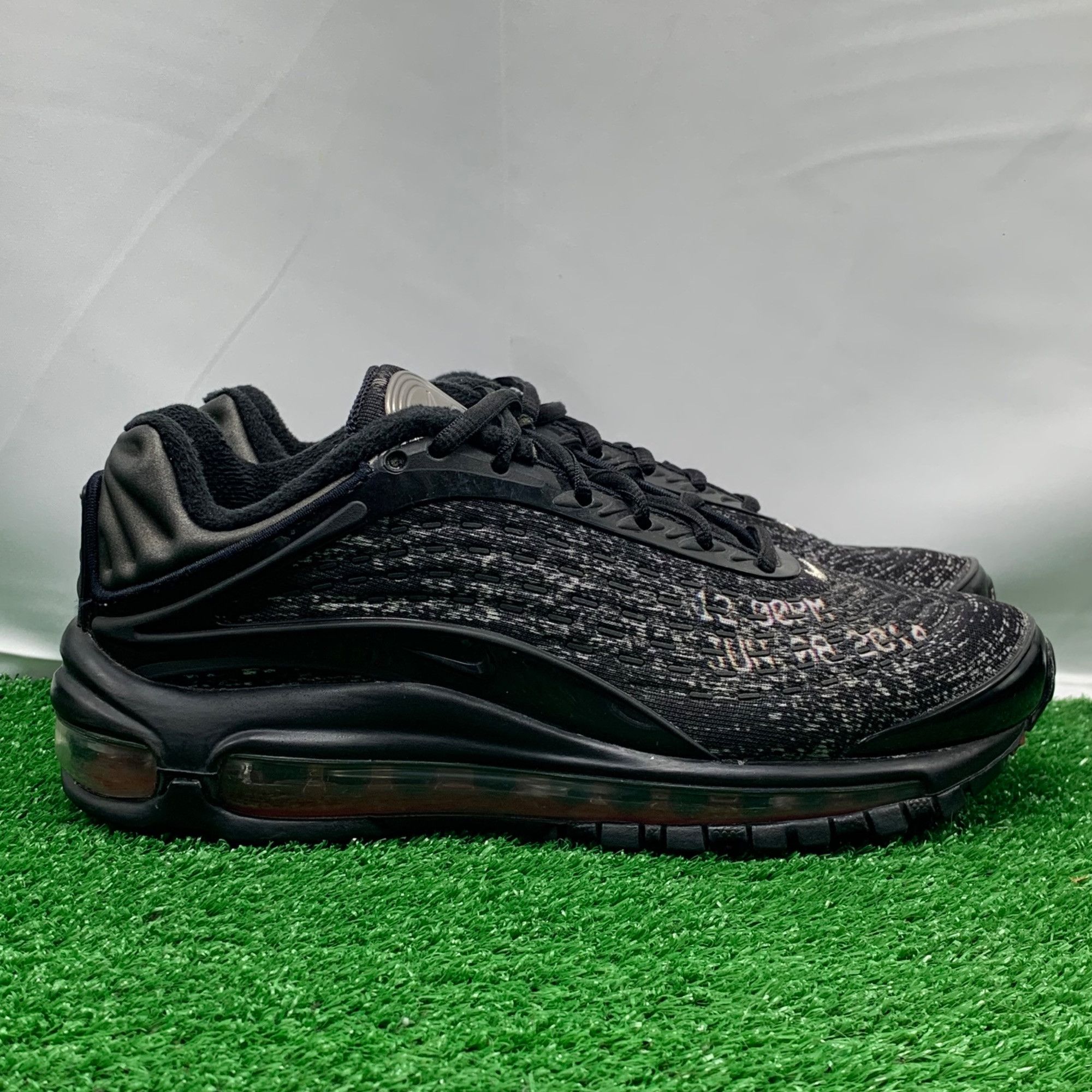 Nike × Skepta Skepta x Nike Air Max Deluxe Never Sleep On Tour Men's 5. ...