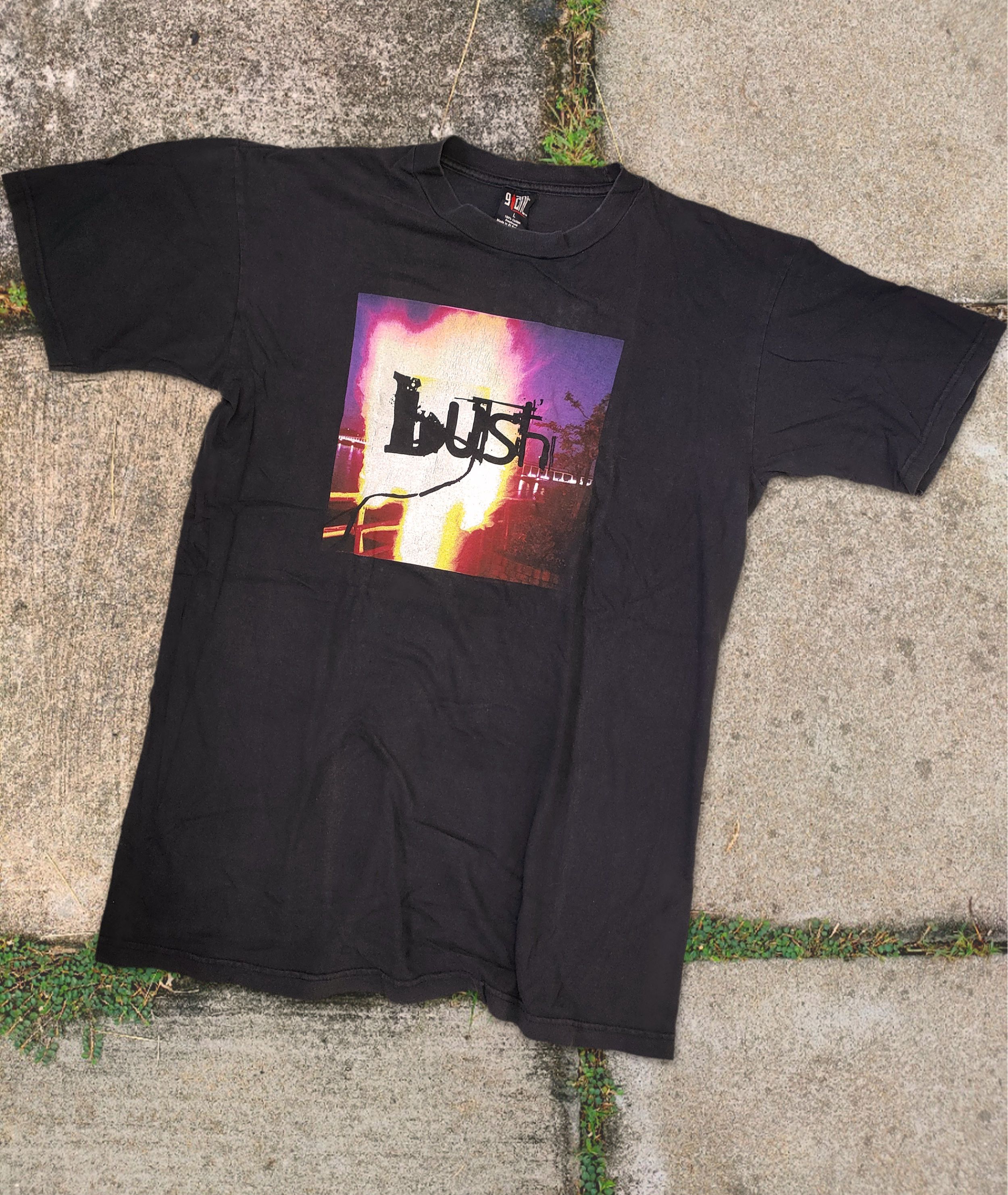 Band Tees × Giant 1996 Bush Suitcase Razorblade Band Tshirt | Grailed