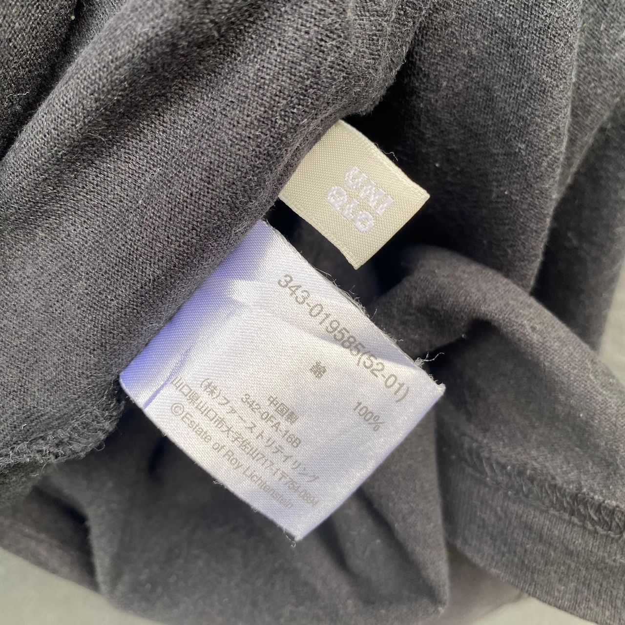 Japanese Brand × Uniqlo × Vintage Thrashed Faded Roy Lichtenstein X Uniqlo Japanese Brand Tee ...