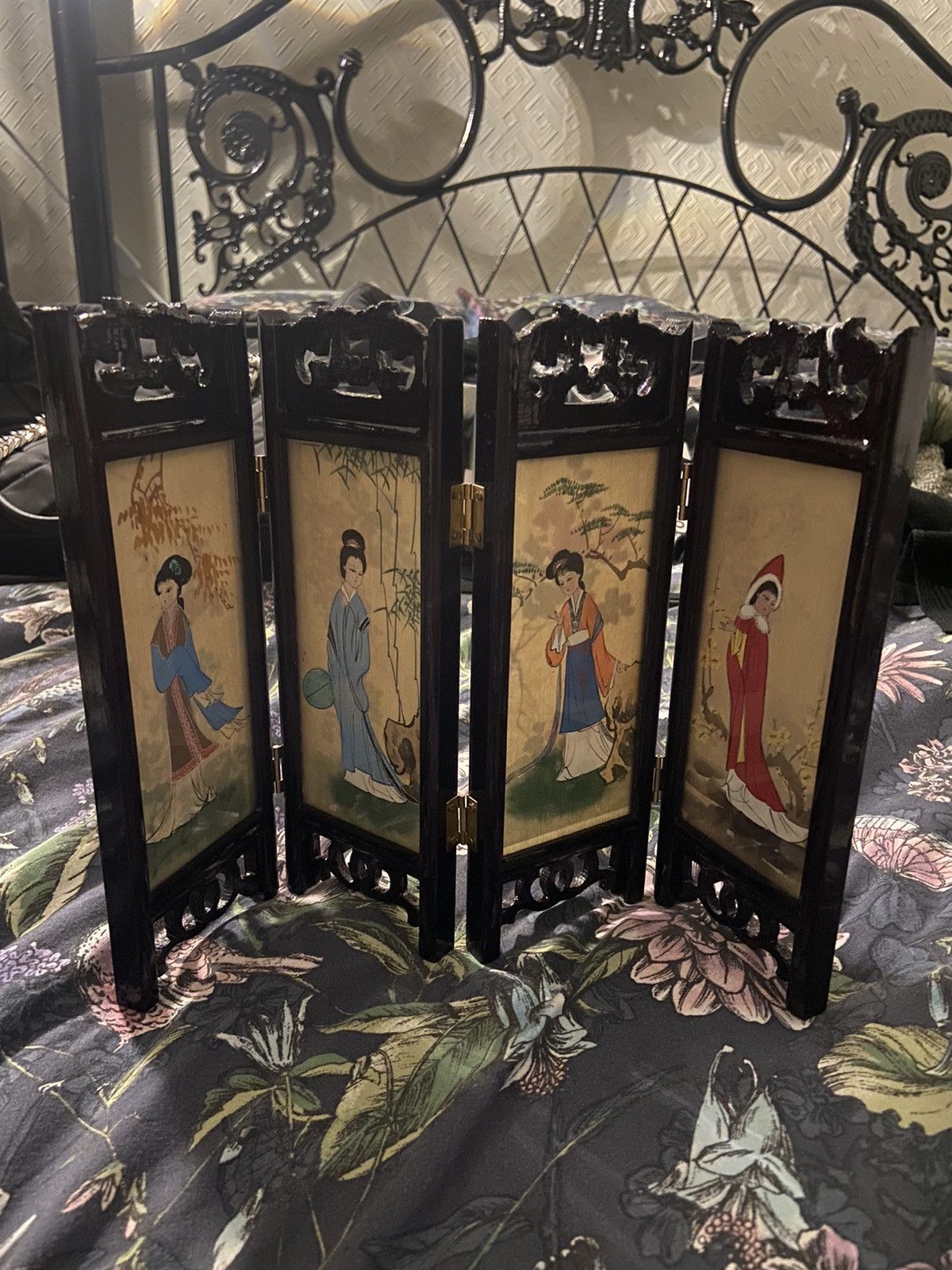 Japanese Brand miniature japanese edo period style screen | Grailed