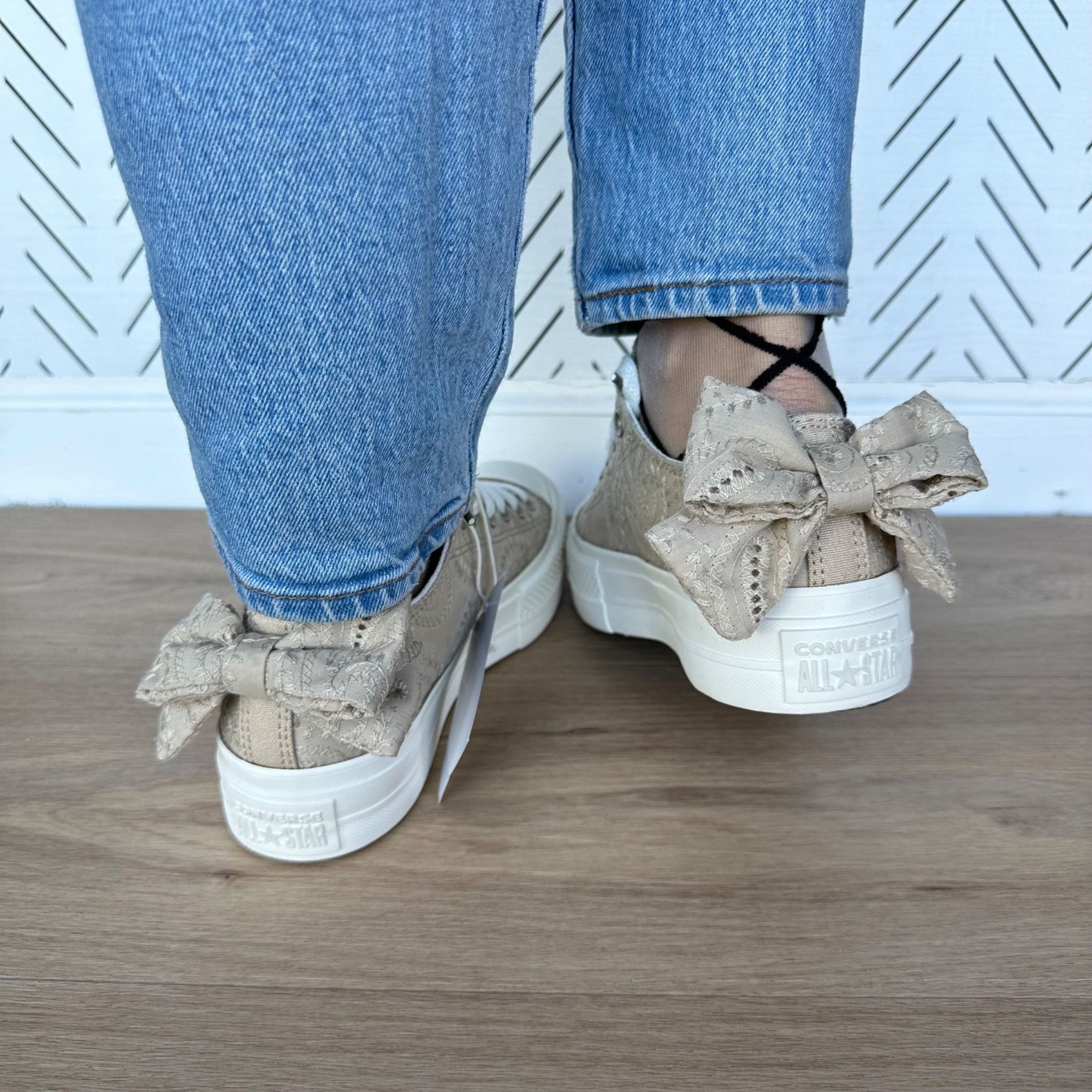 Converse ⭐Converse Chuck Taylor All Star Lift Bow Women's Shoes Size ...