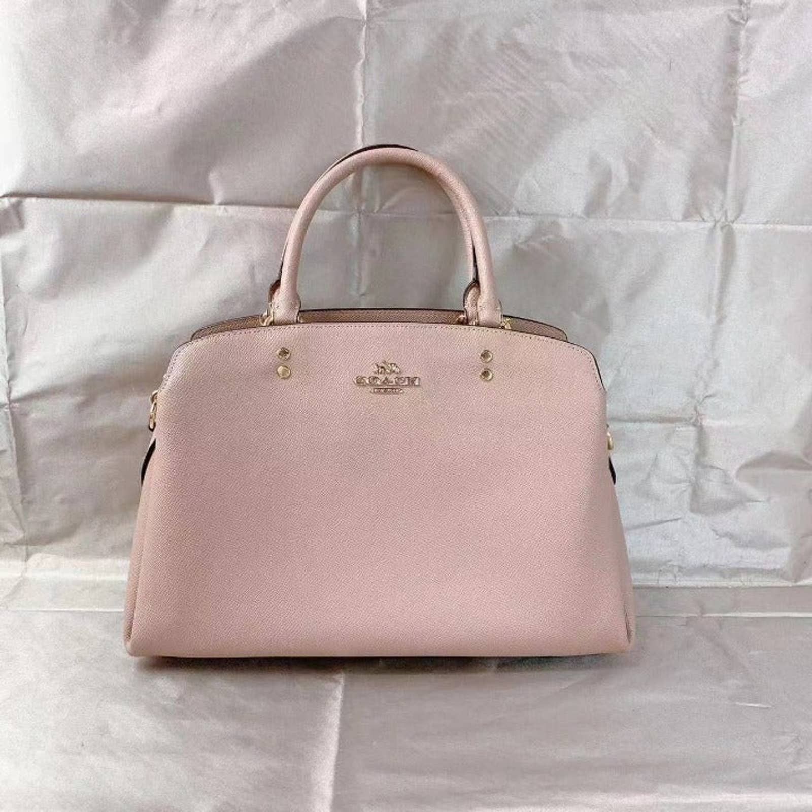 Coach Coach 91493 Lillie Carryall In Gold/Faded Blush | Grailed