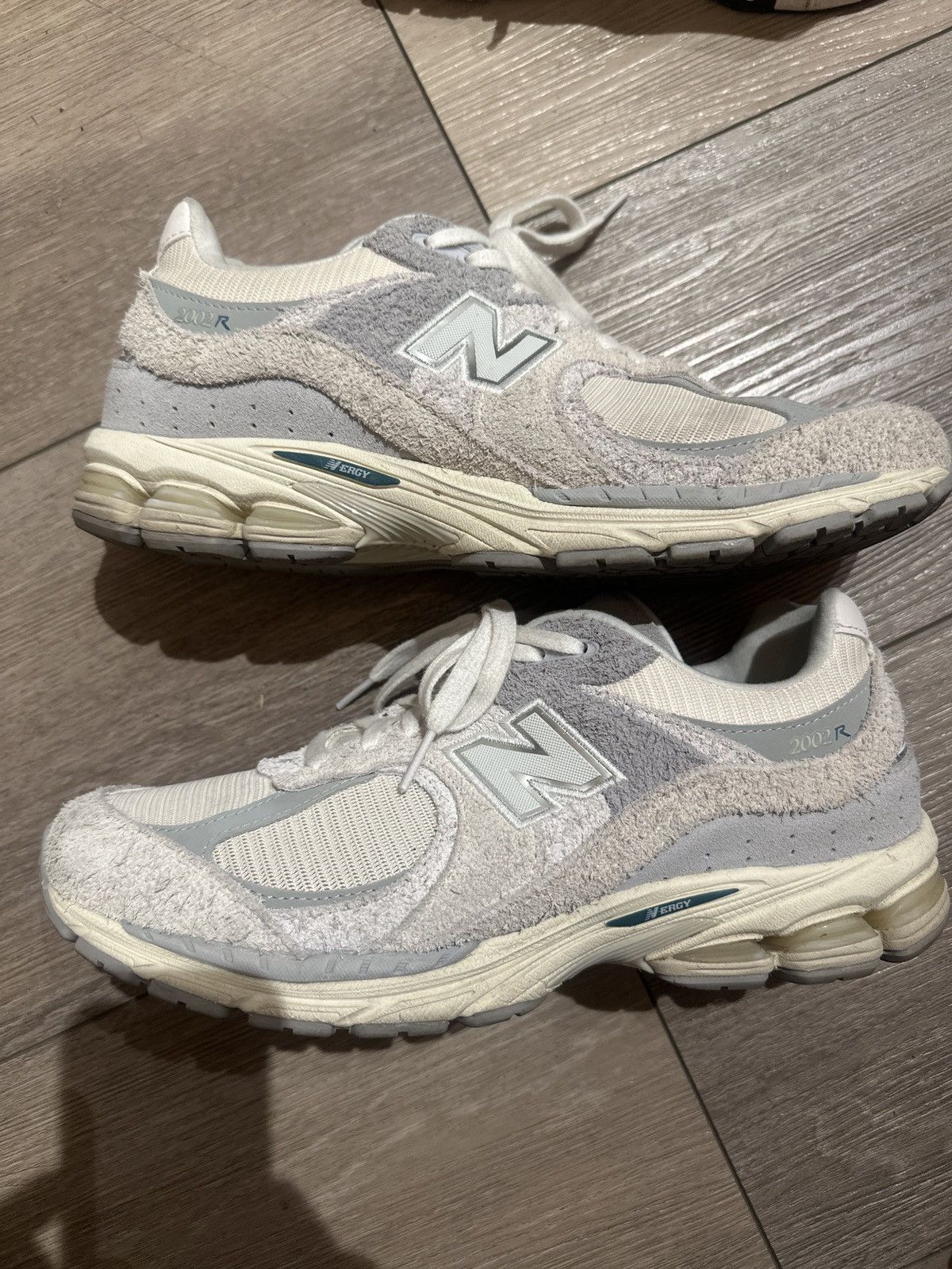 New Balance New Balance 2002r - Linen/Concrete | Grailed