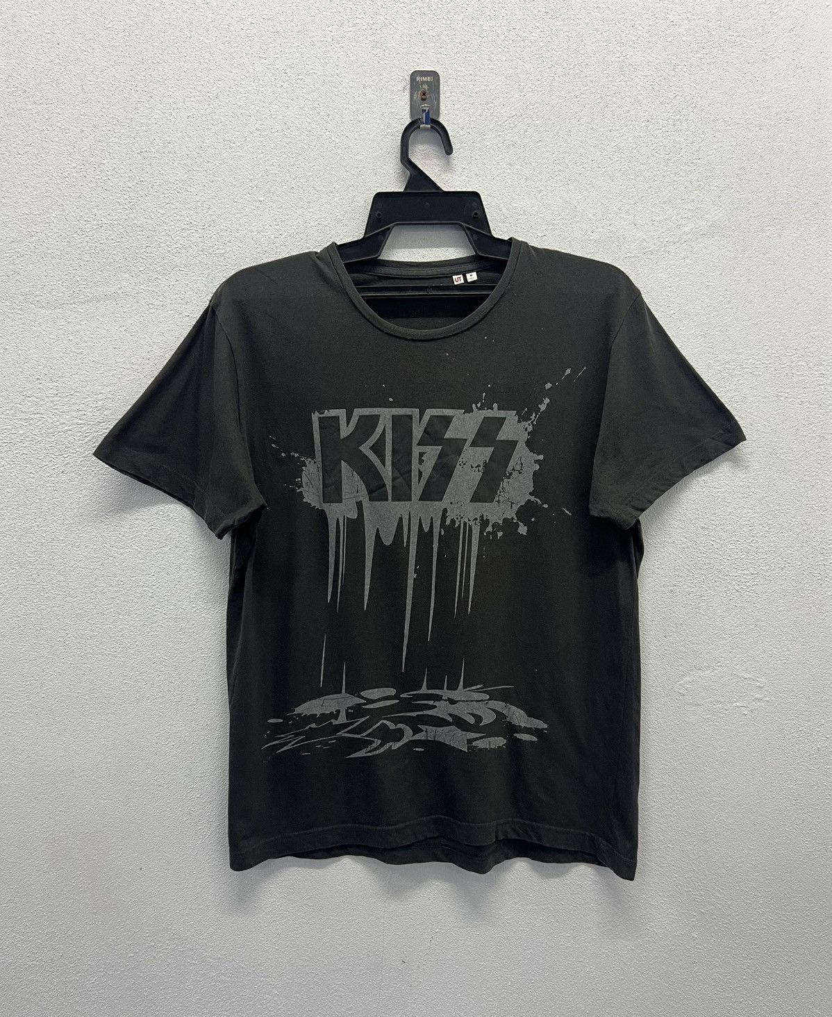 Band Tees × Kiss × Uniqlo 🔥grailsale🔥 KISS UNIQLO BY LIVE NATION ...