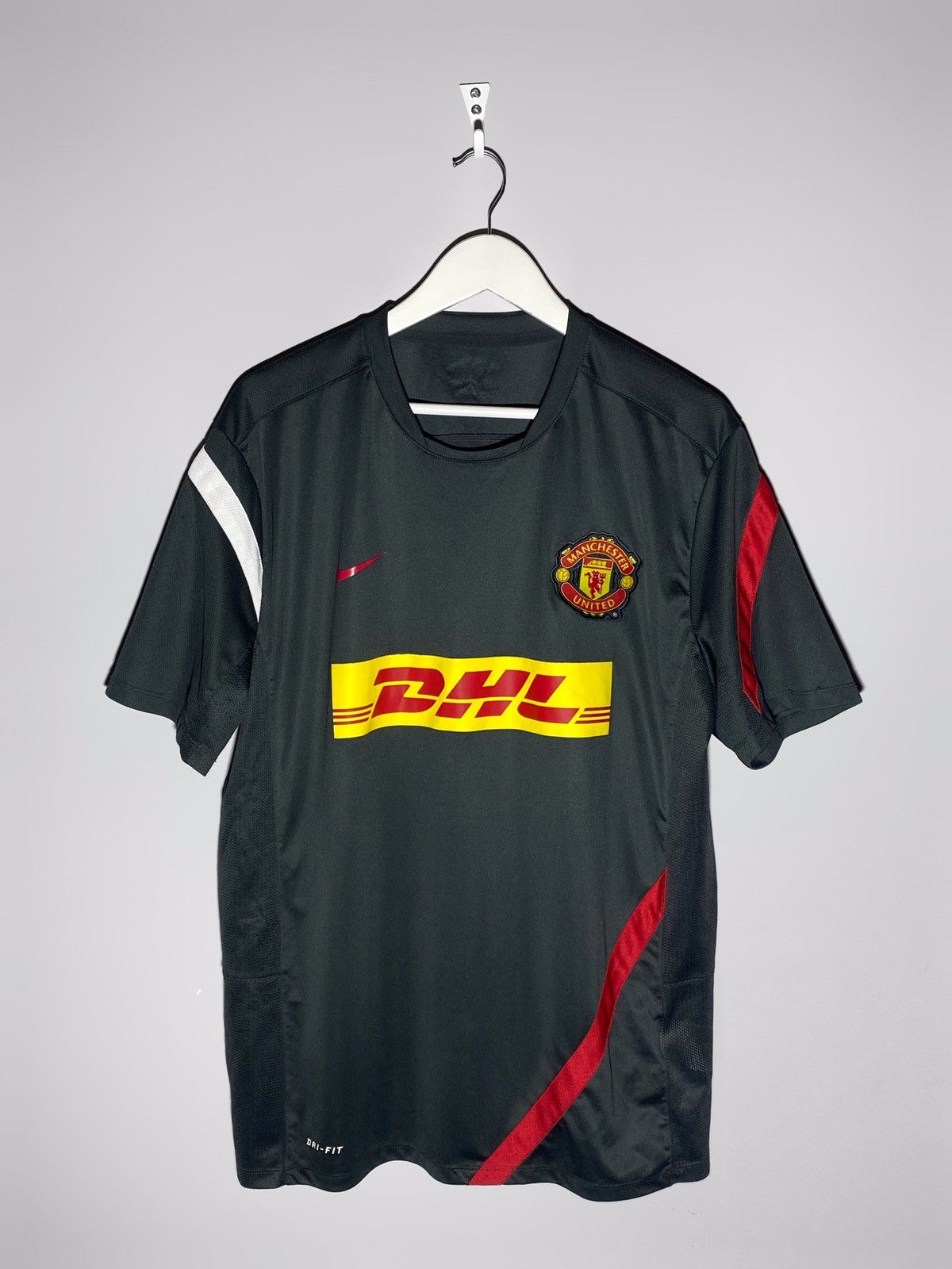 Nike × Streetwear Manchester United Nike y2k hype drill swoosh logo DHL ...
