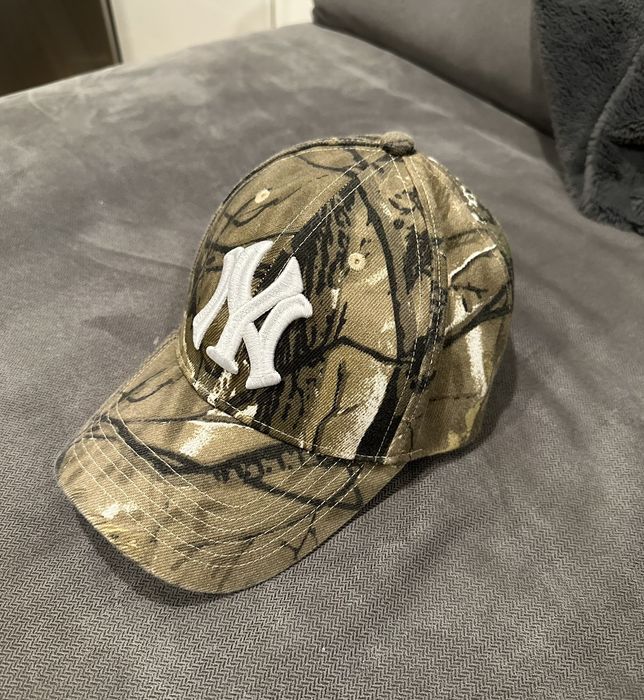 Praying Praying Realtree NY Hat | Grailed