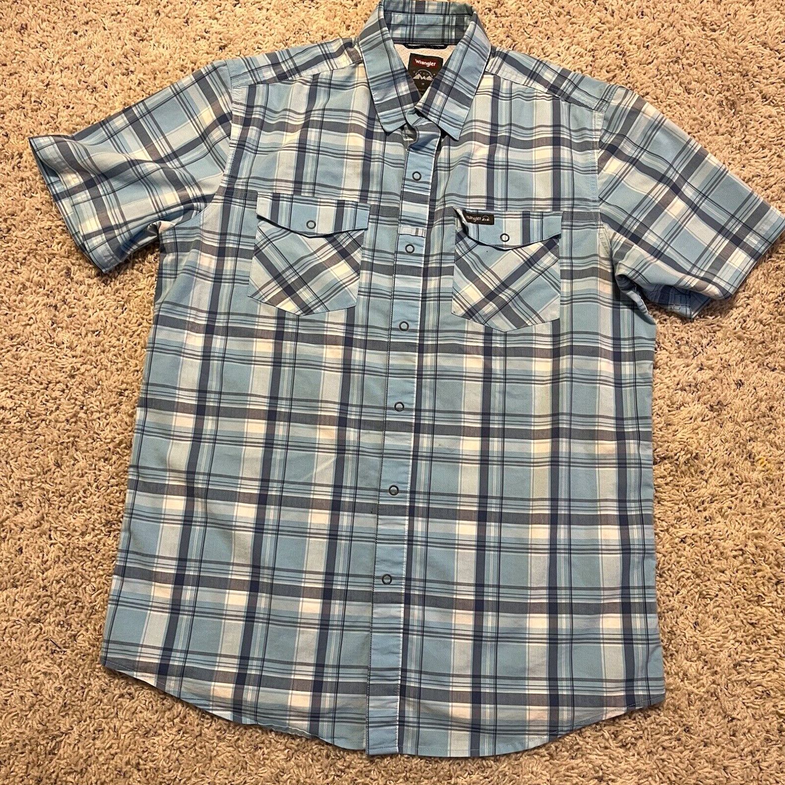 Wrangler Wrangler Button Up Shirt Mens Medium Blue White Outdoor ...