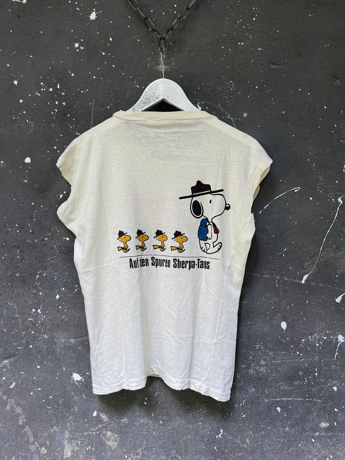 Peanuts 💥RARE💥 Vintage Peanuts 80’s Snoopy T-Shirt Short Sleeve | Grailed