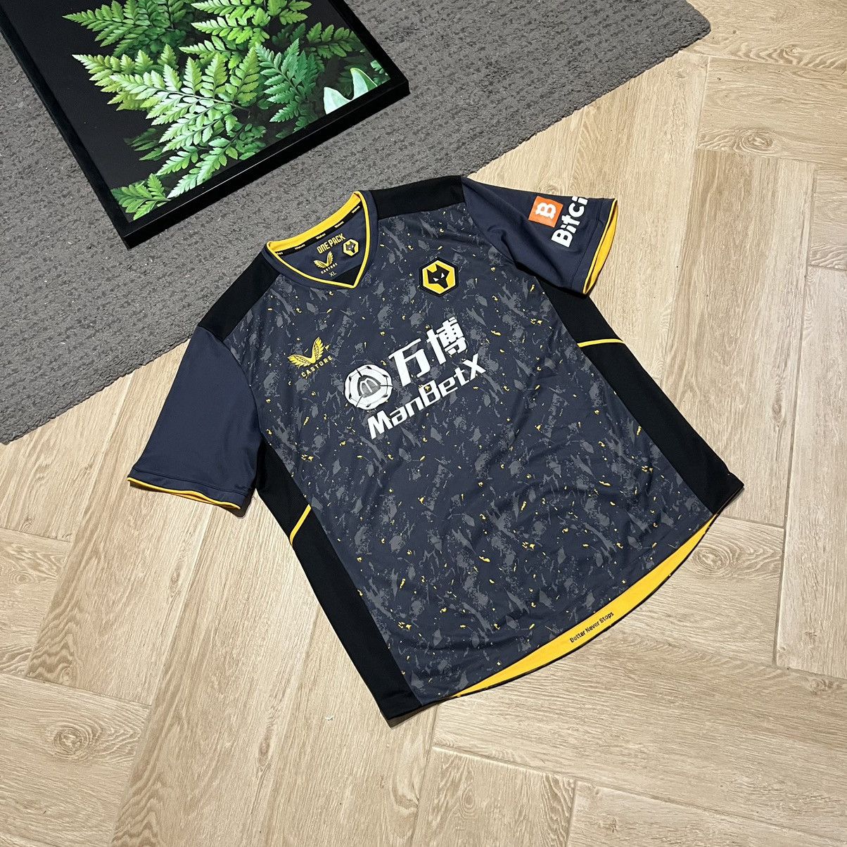 Castore Castore Wolverhampton Wanderer Wolves 2022 Away Shirt Jersey ...