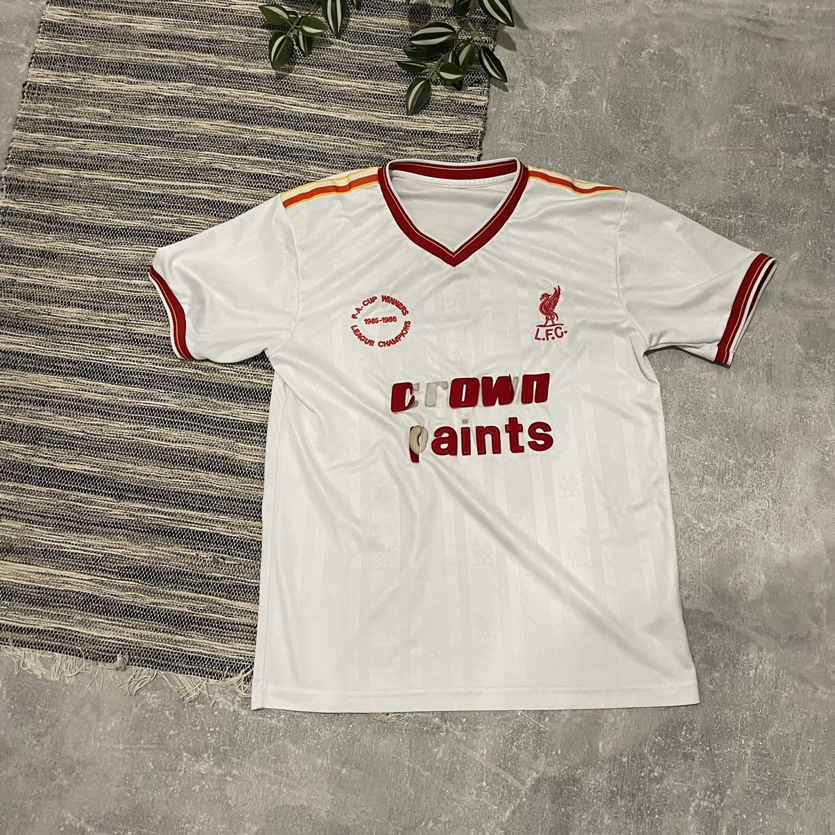 Vintage RARE vintage crown paints 1986 Liverpool away jersey 90s tee ...