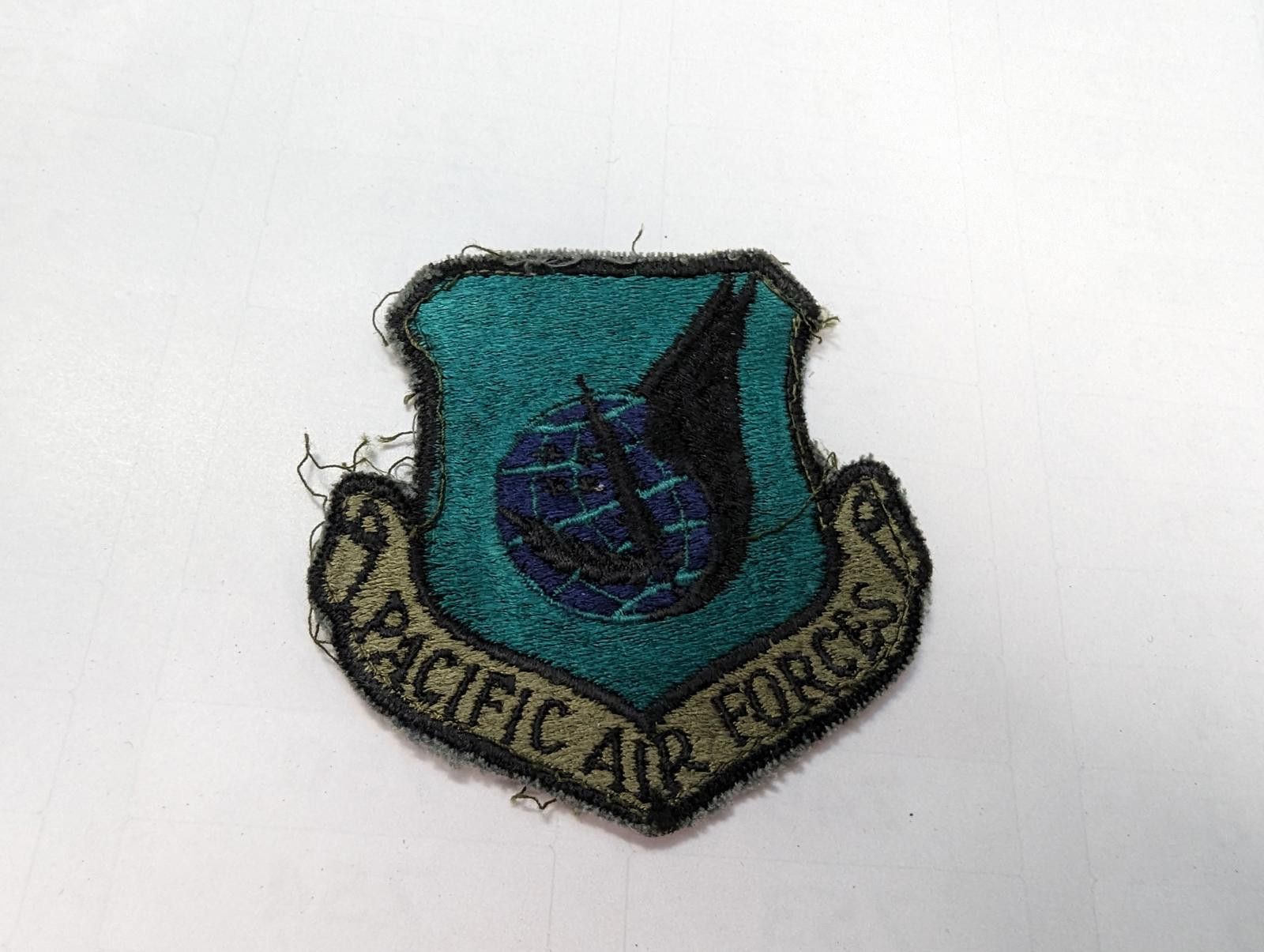 Designer Vintage USAF US Military Pacific Air Force Patch Snowy Back ...