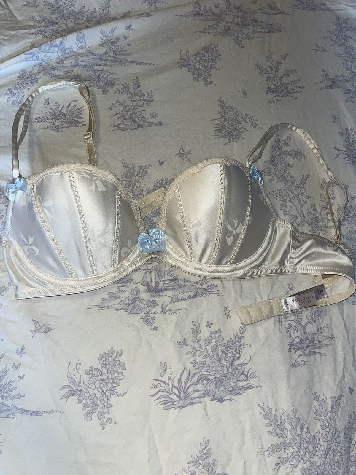 Victoria's Secret Vintage Victorias Secret Balconette Push up Bra | Grailed