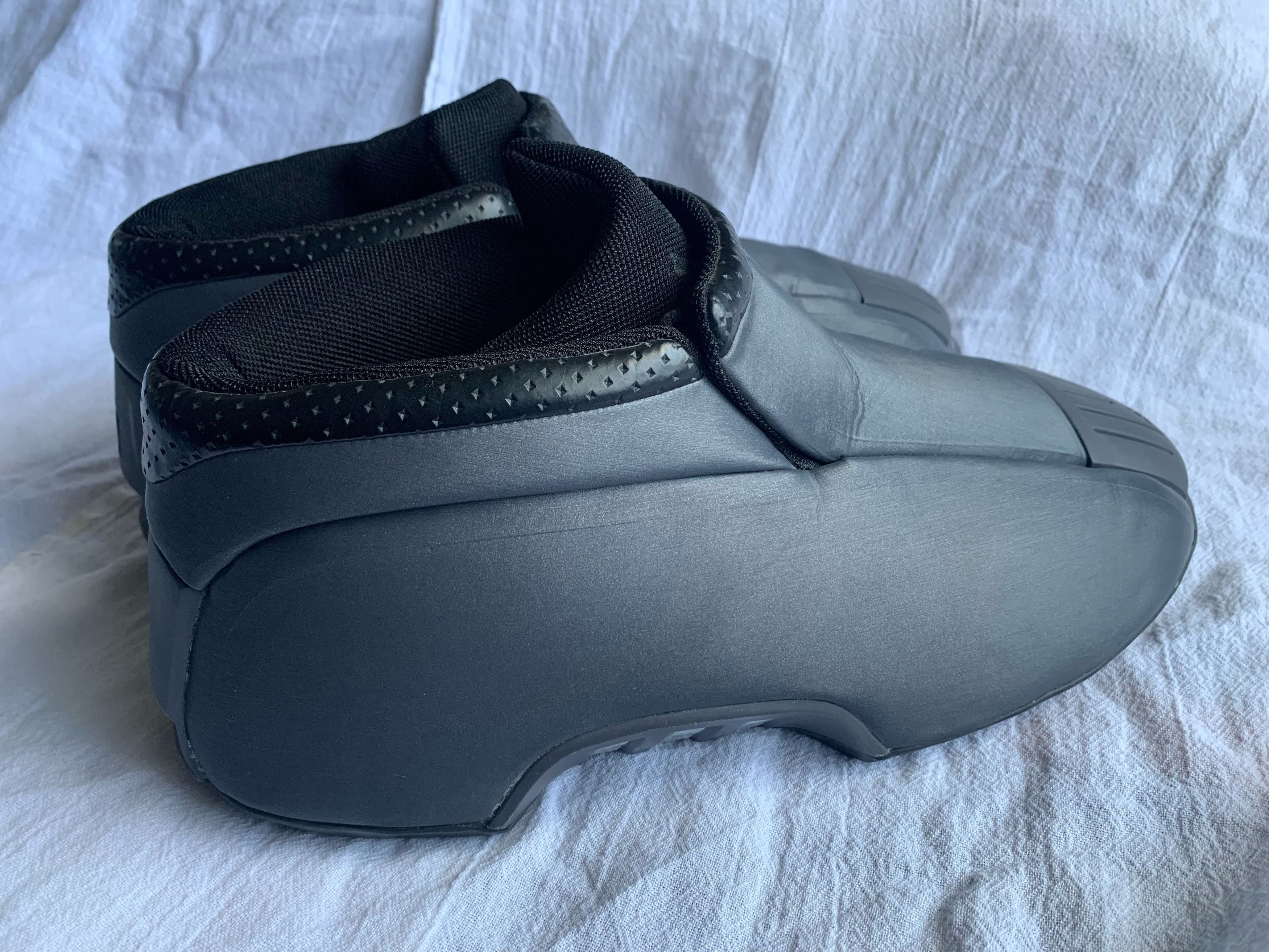 Adidas Kobe Two Graphite 2001 | Grailed