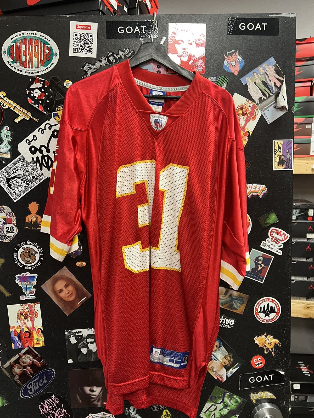 NFL × Vintage Vintage NFL Kansas City Chiefs Number 31 Holmes Jersey ...