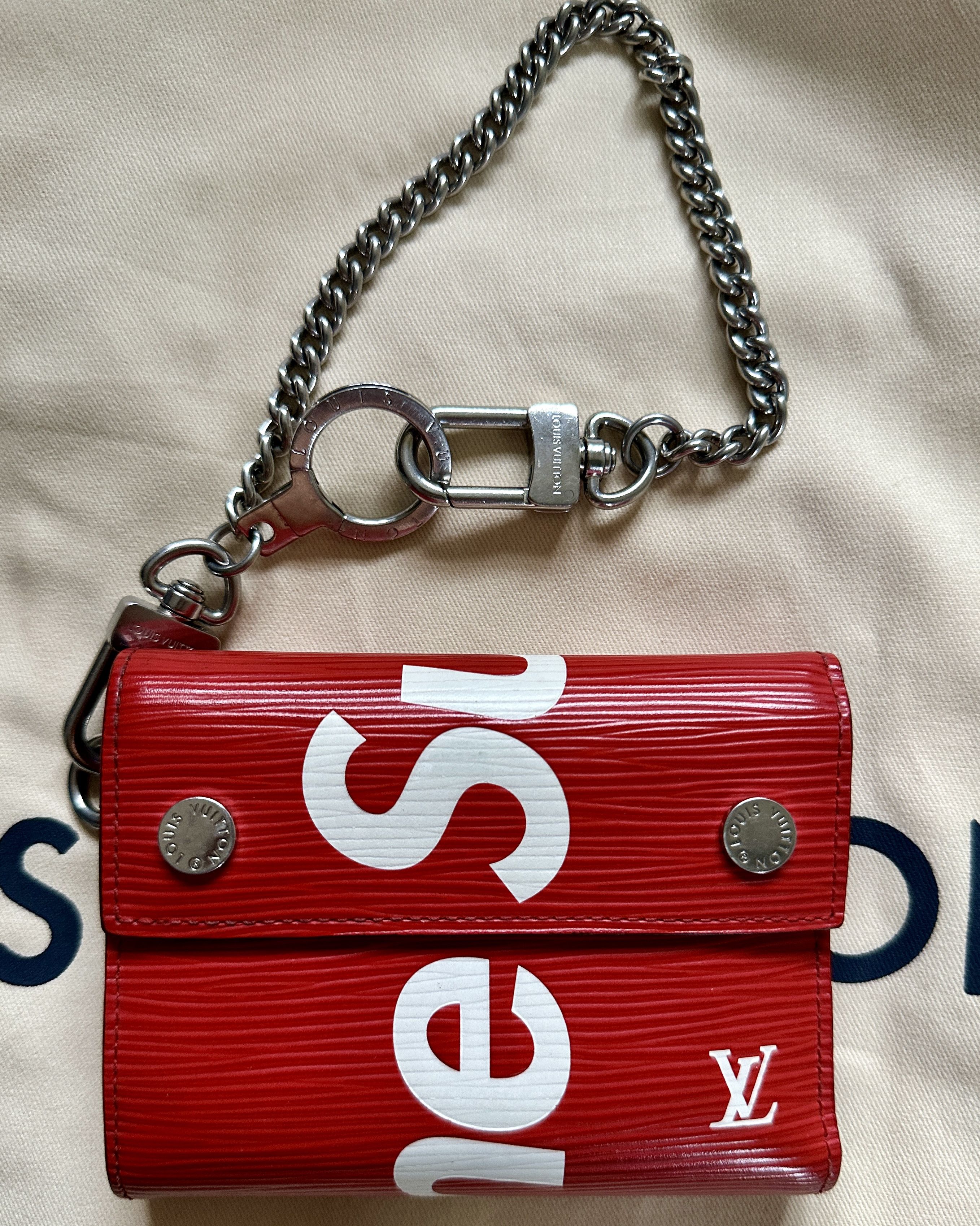 Supreme Louis Vuitton x Supreme Chain Wallet Epi Red | Grailed