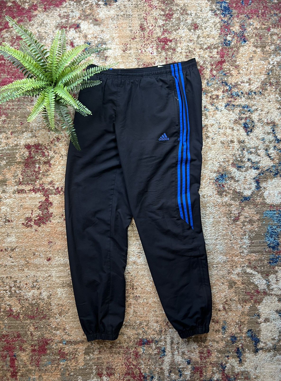 Adidas 🌊90’s ADIDAS 3 STRIPES RETRO BAGGY Y2K TRACK PANTS | Grailed