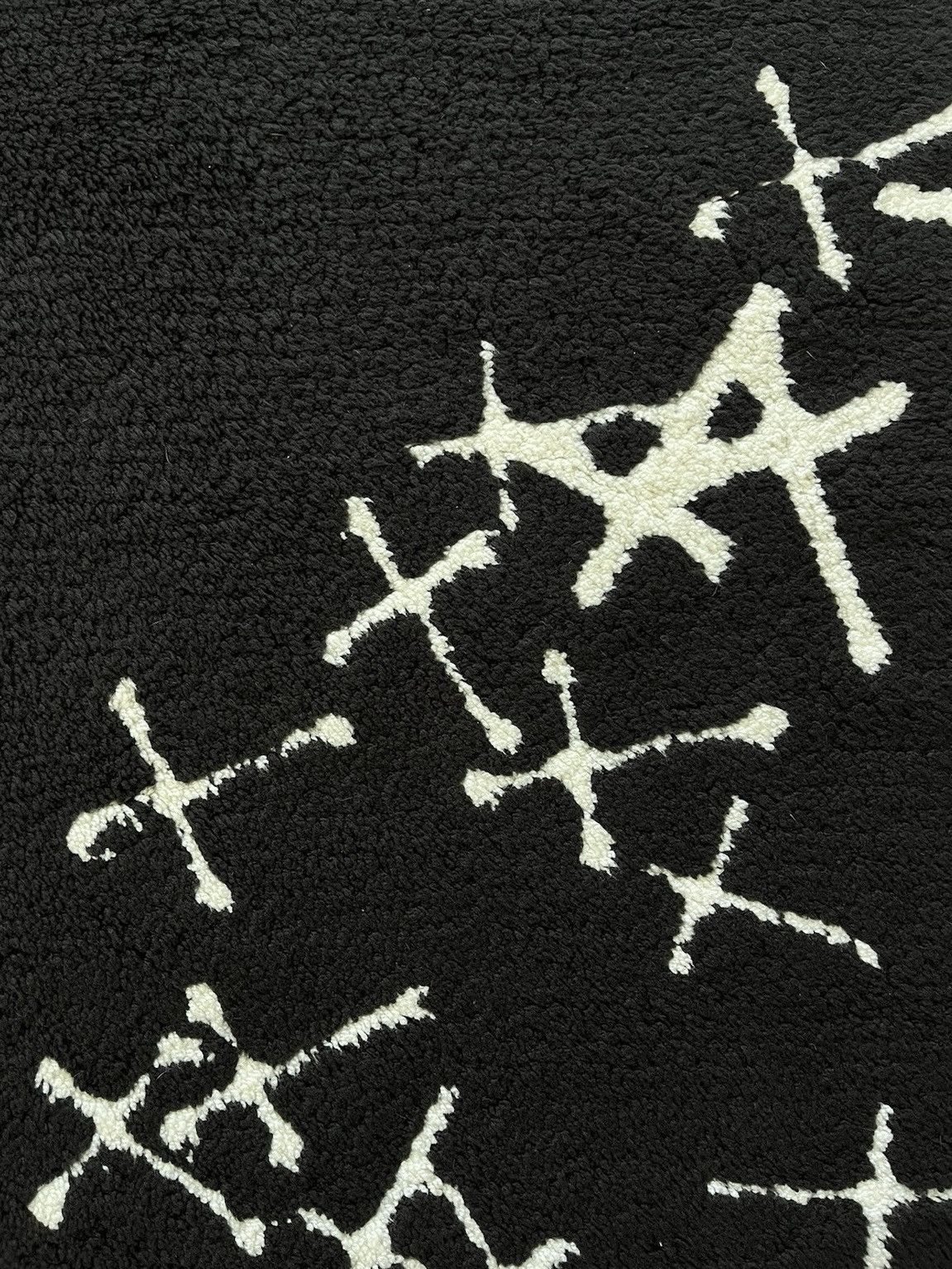 Undercover aw02 Witches Cell Division Black Crosses Rug | Grailed