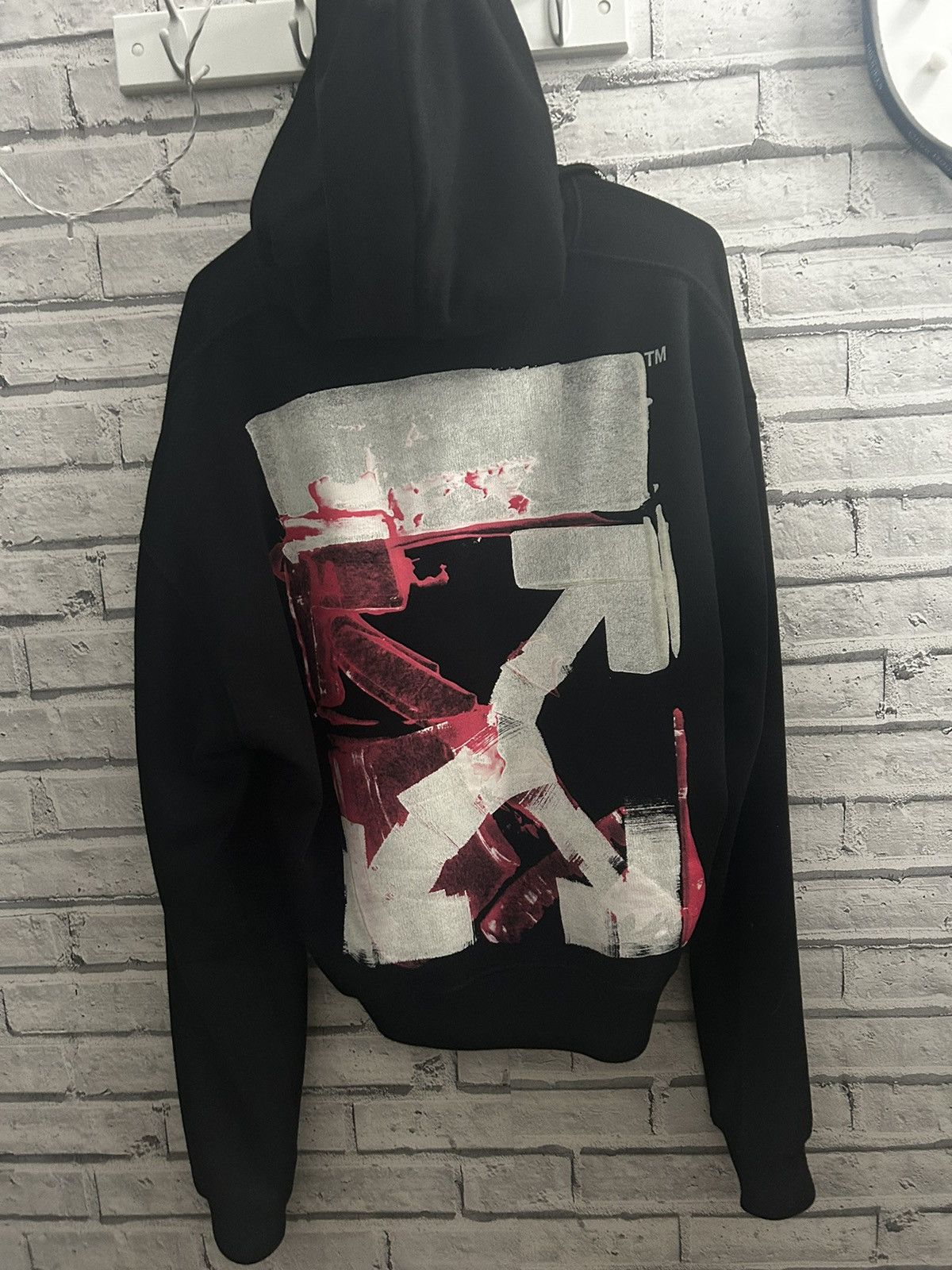 Off-White Off-White Acrylic Arrow Hoodie | Grailed