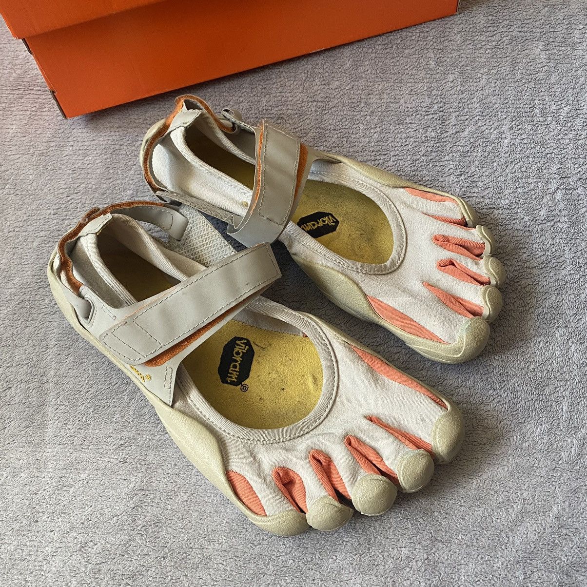 Vibram Vibram Five Fingers toe shoes creepy runner trek gorp life | Grailed
