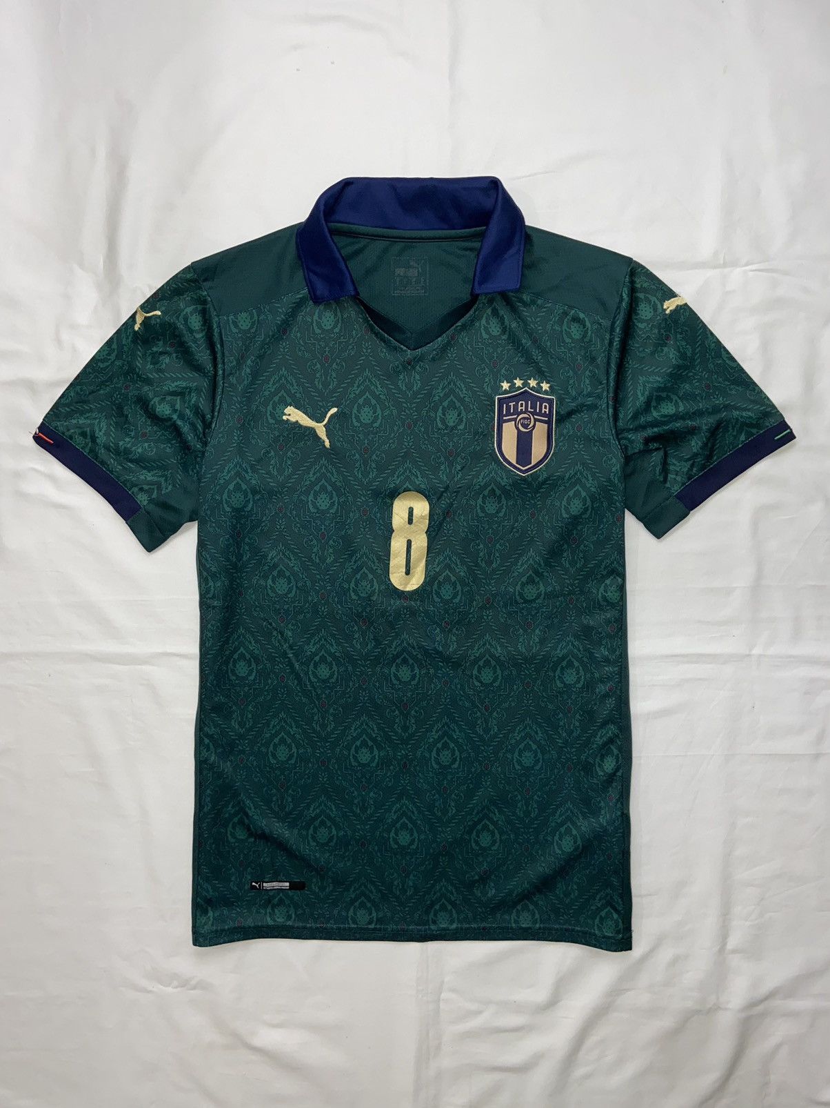 Puma × Vintage Vintage Puma Italia 2019 Jorginho 8 Soccer Jersey Home ...