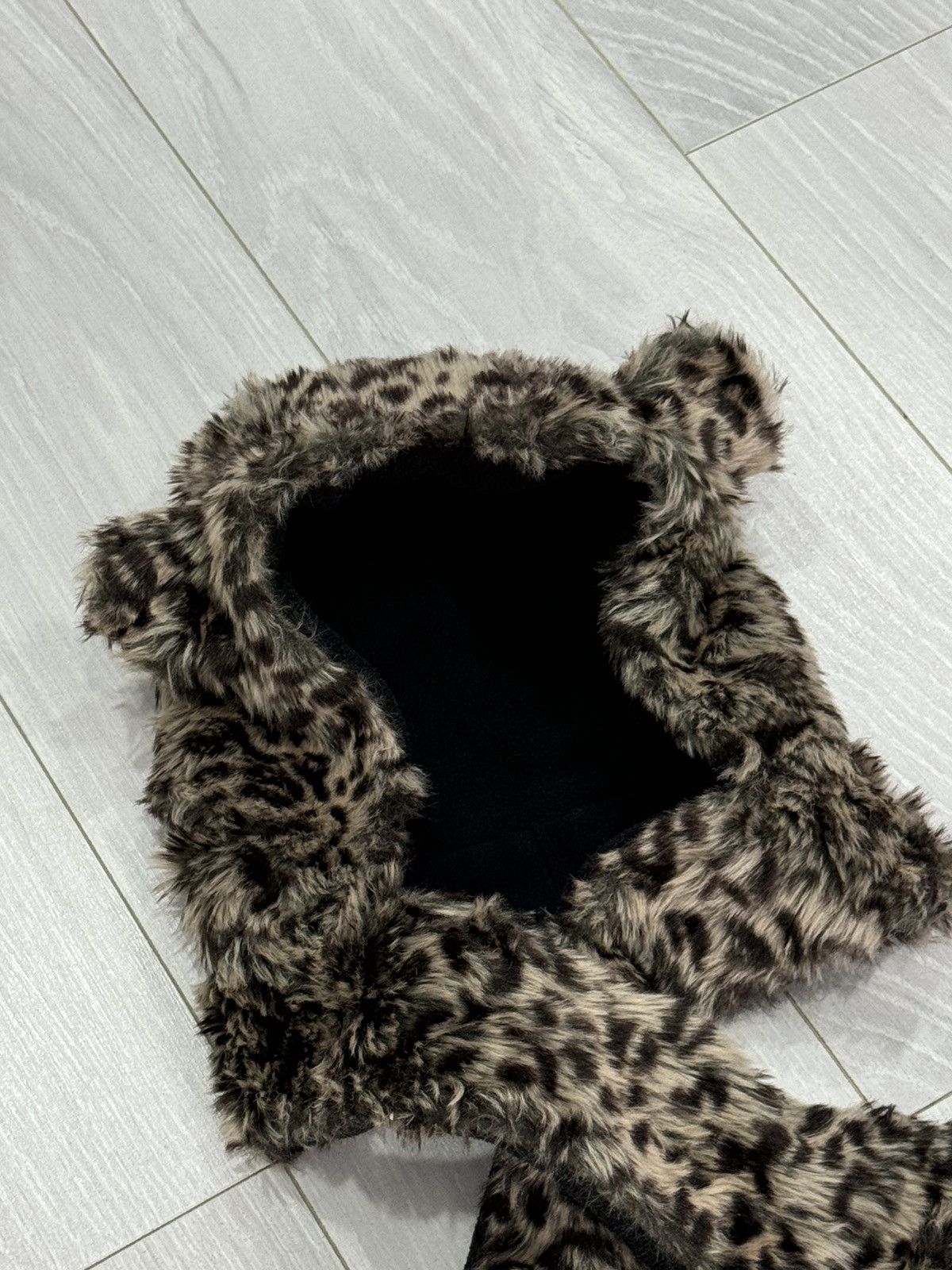 Japanese Brand × Streetwear × Vintage Vintage Mask Fuzzy Faux Fur ...