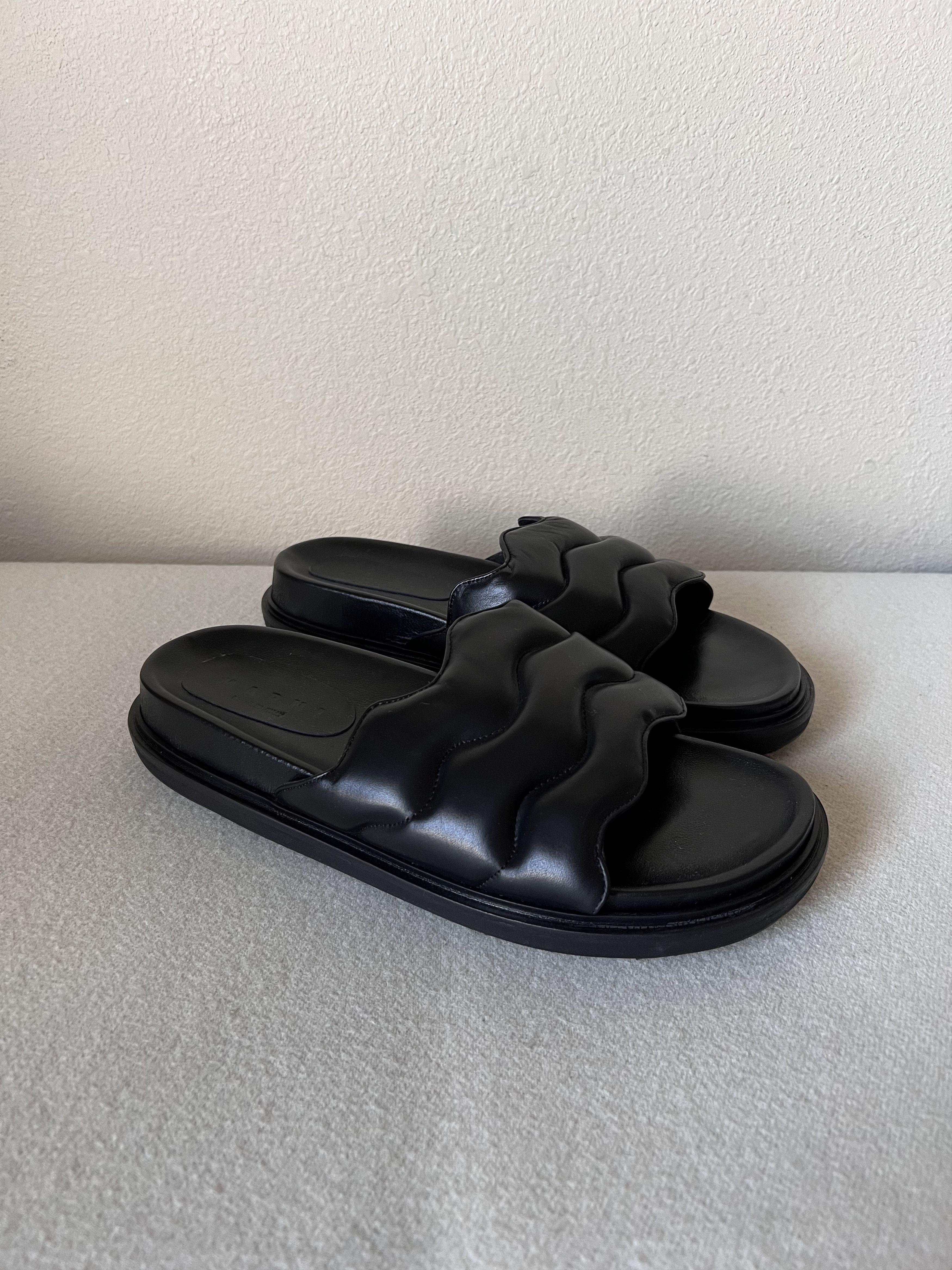 Marni Marni Leather Zig Zag Padded Slides in Black | Grailed