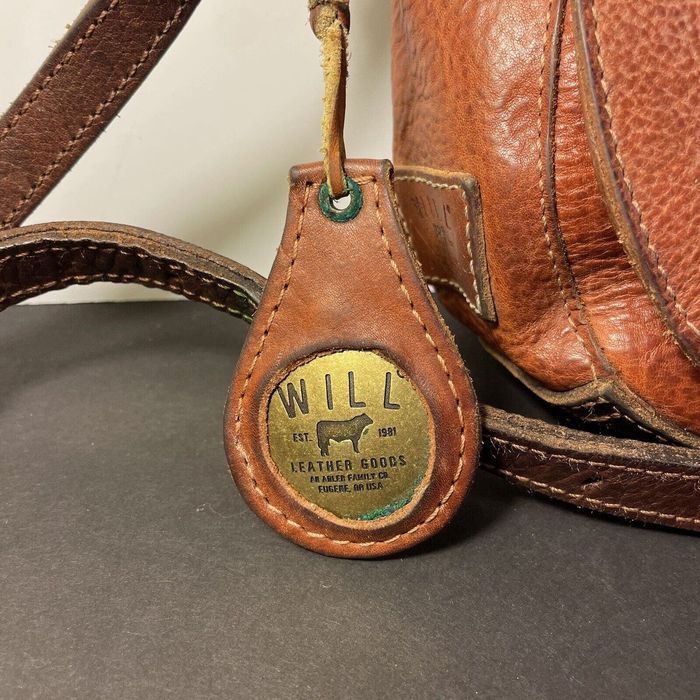 Will Leather Goods Will Leather Goods “Seneca” Saddle Flap Crossbody ...