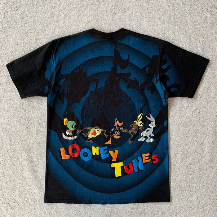 Vintage 90’s Vintage Looney tones Full Team Bullseye | Grailed