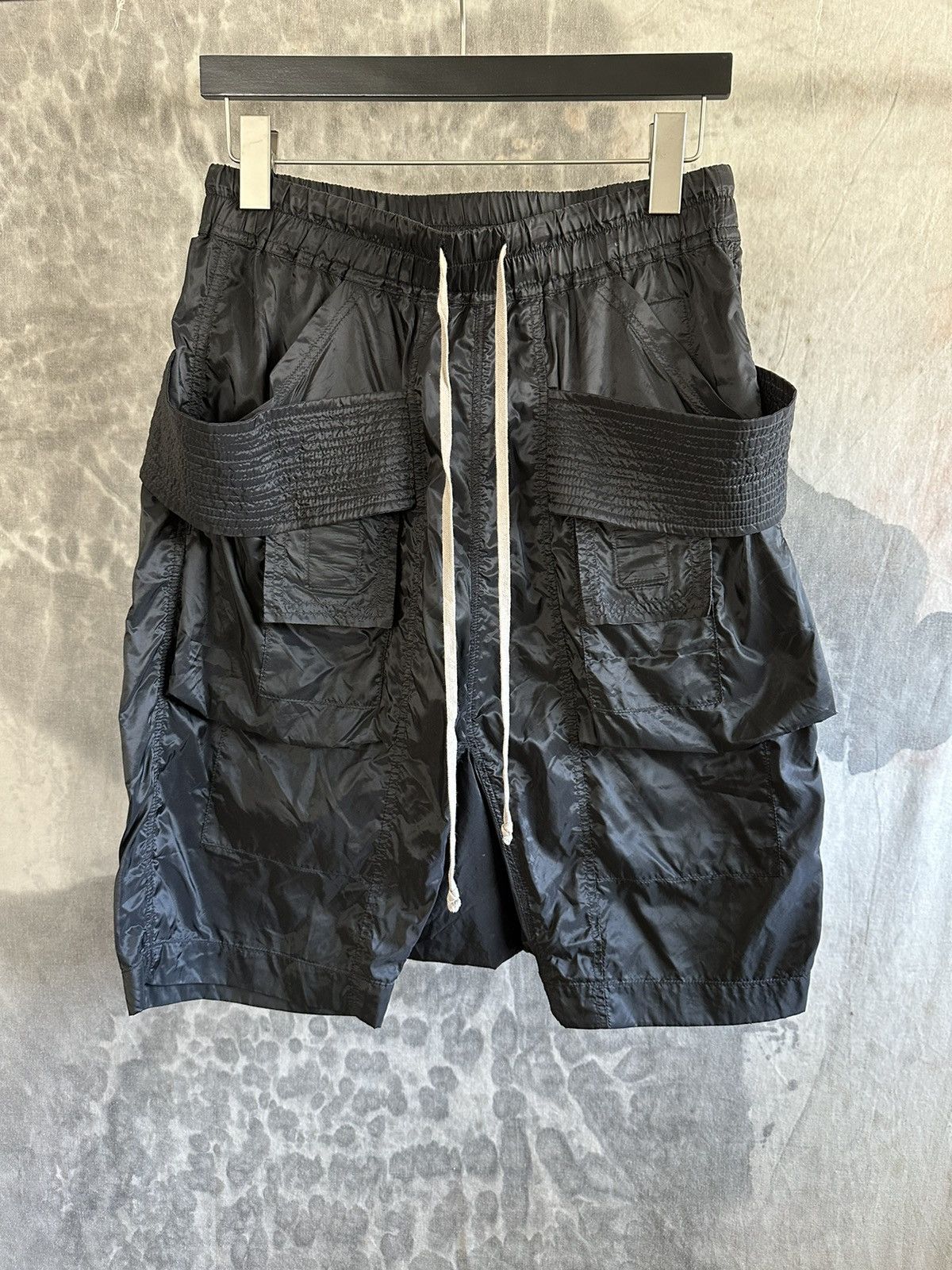 Rick Owens × Rick Owens Drkshdw Rick owens Creatch Cargo nylon shorts ...