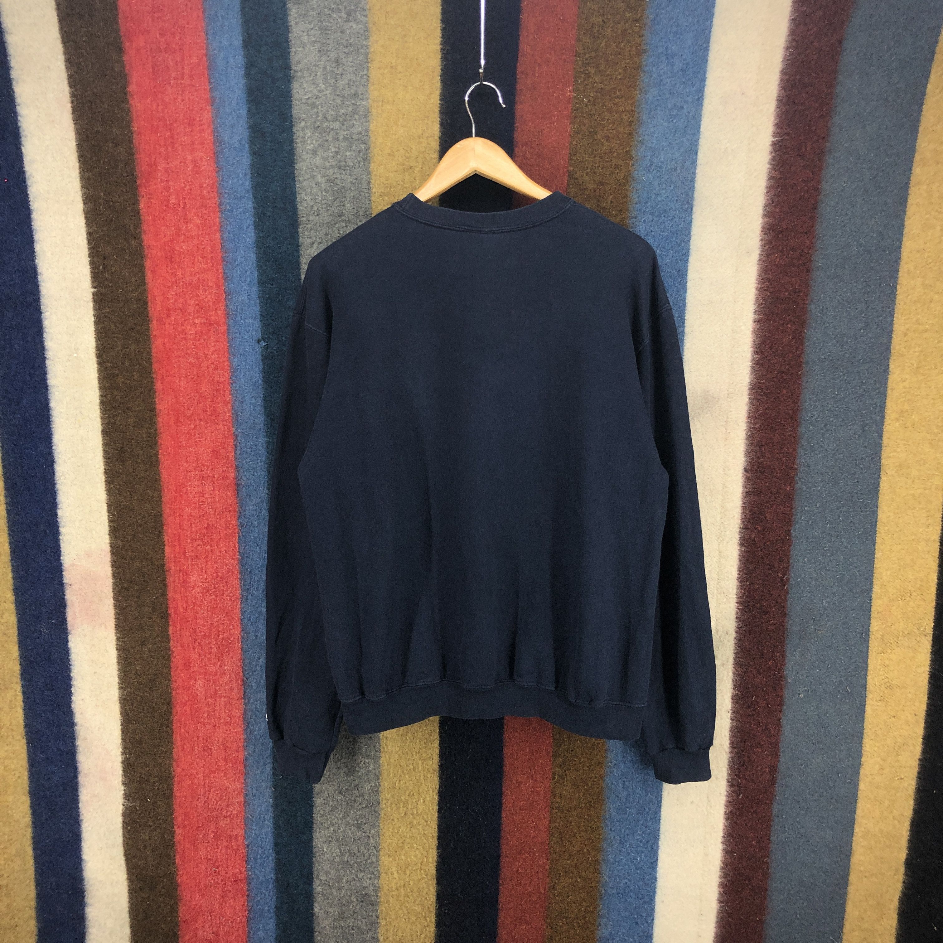 Champion × Military × Vintage Y2K Vintage U.S NAVY MEMORIAL Crew Neck ...