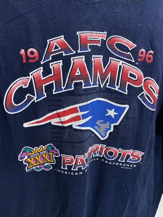 Vintage Vintage New England Patriots 1996 Tshirt | Grailed
