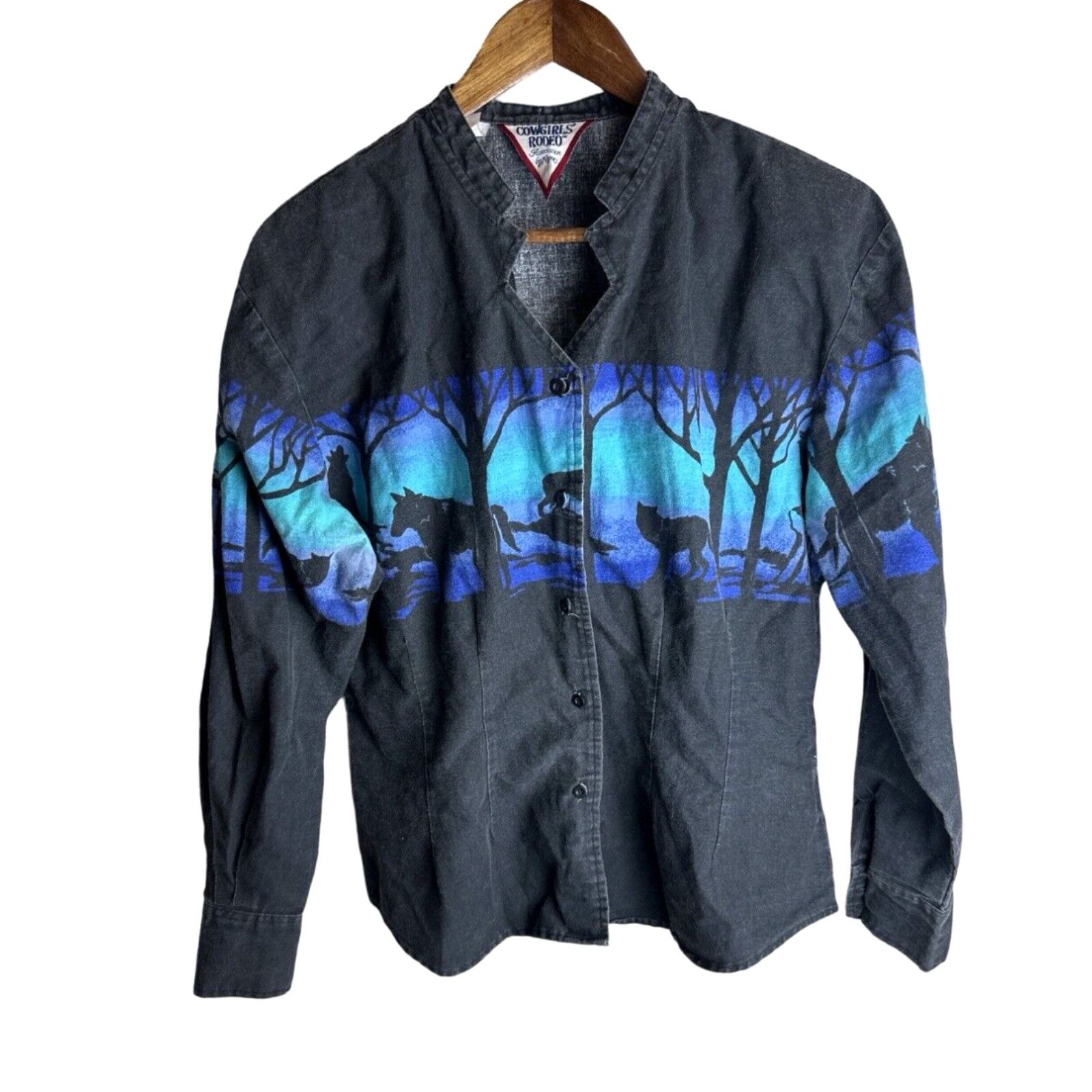 Roper Vintage Roper Cowgirls Rodeo Association Women’s Wolf Print ...