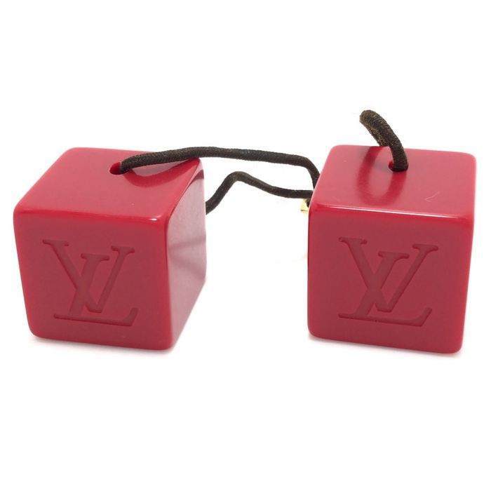 Louis Vuitton Louis Vuitton Hair cube hair | Grailed