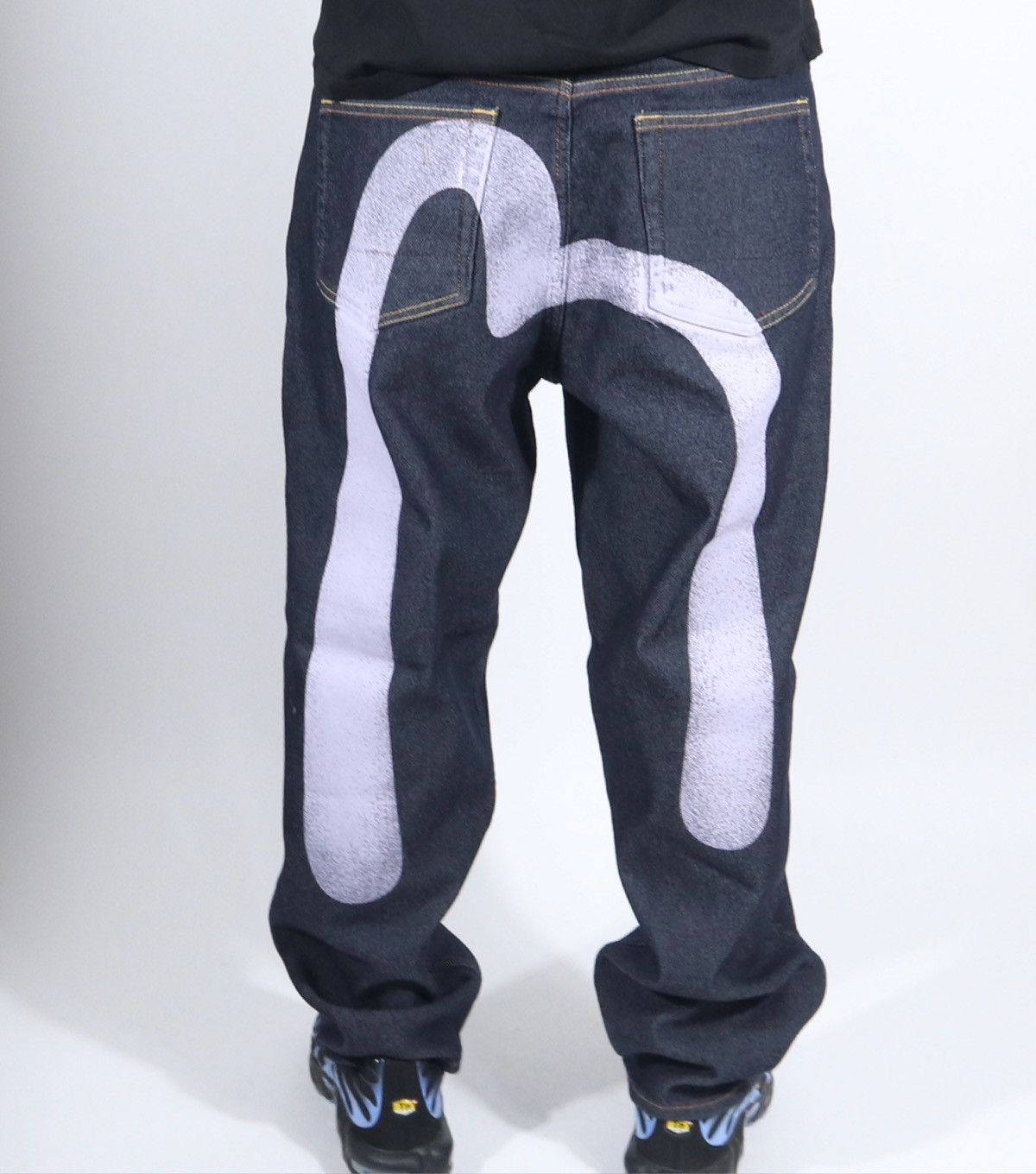 Evisu EVISU Cropped-Jeans with Purple Seagull Daicock Logo-Print | Grailed