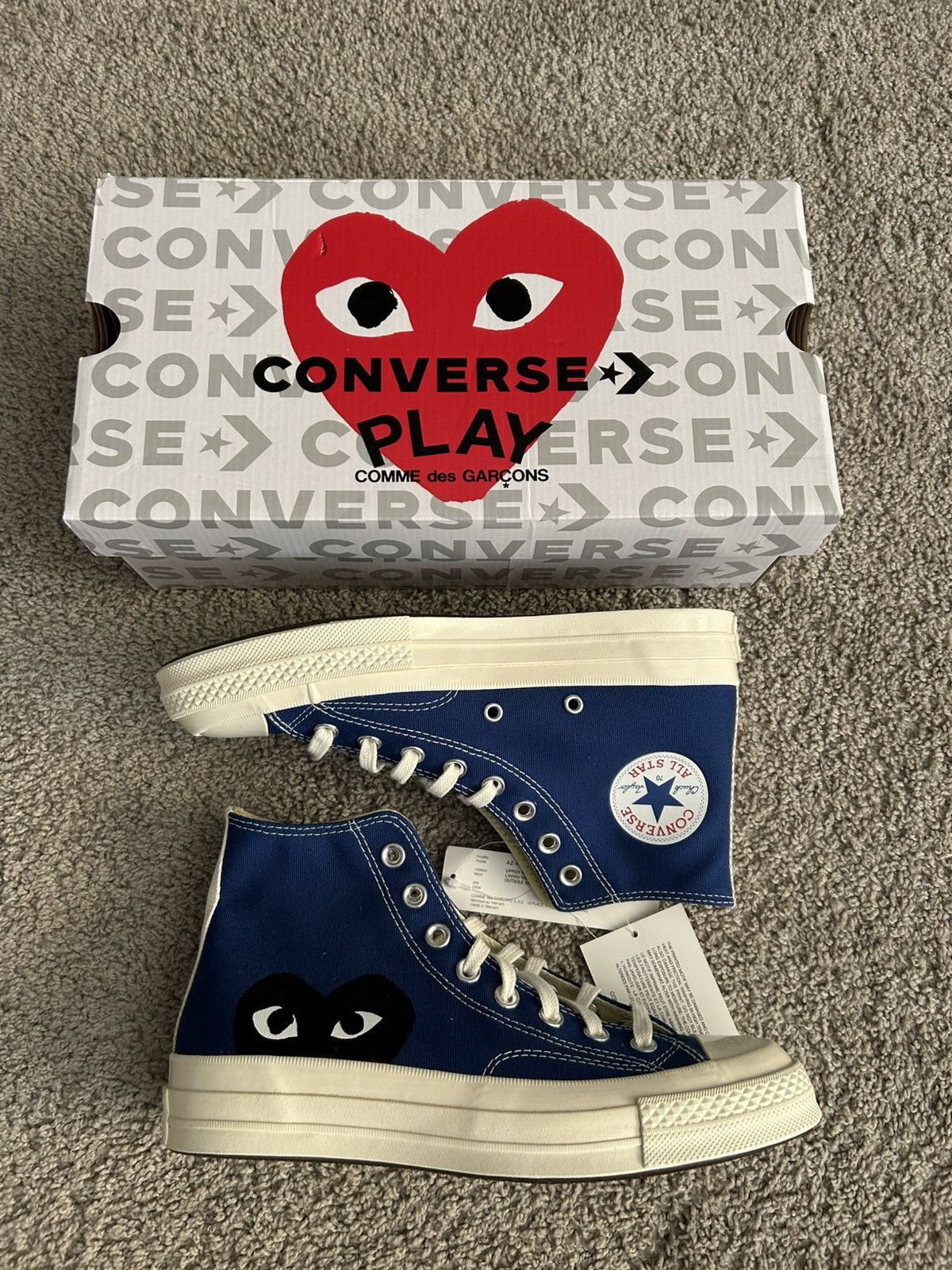 Comme des Garcons PLAY × Converse CDG X Converse Chuck Taylor All Star ...